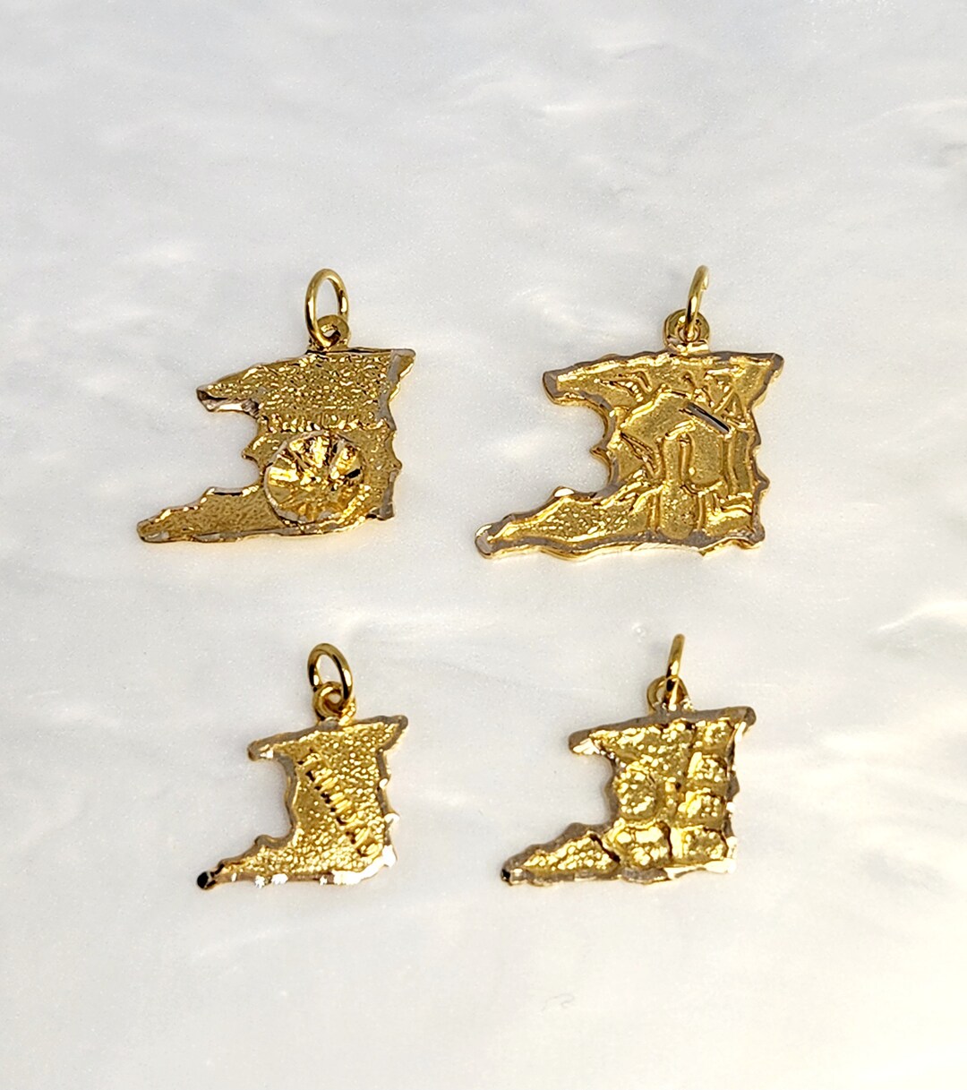 10k Genuine Gold Map Pendant, Gold Trinidad Map, Gold Map With Pan ...