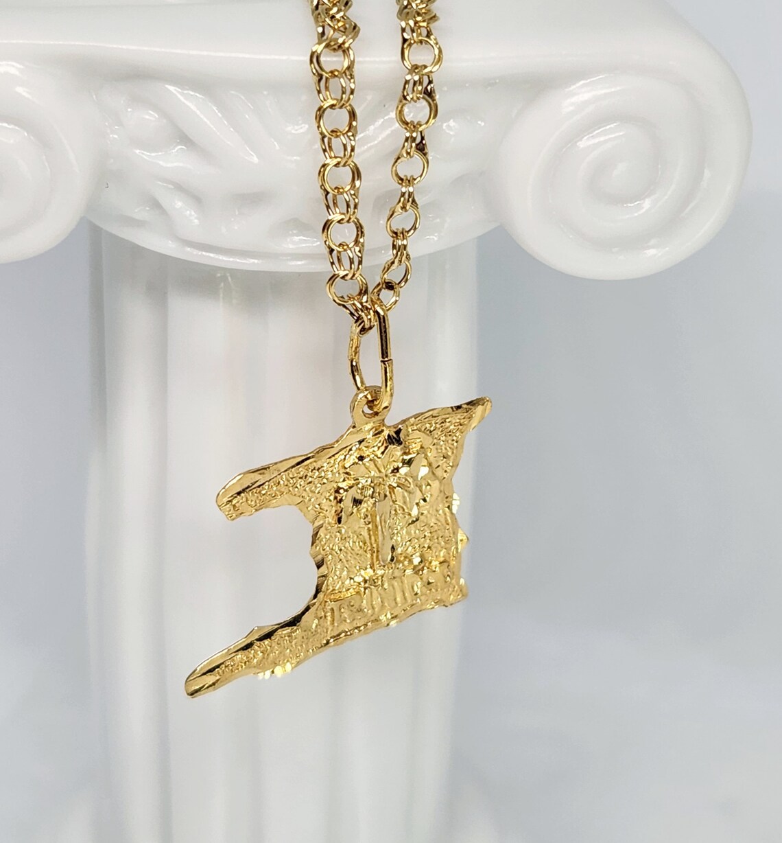 10K Yellow Gold VINTAGE Map Pendant, Gold Trinidad Map, Gold Map With ...