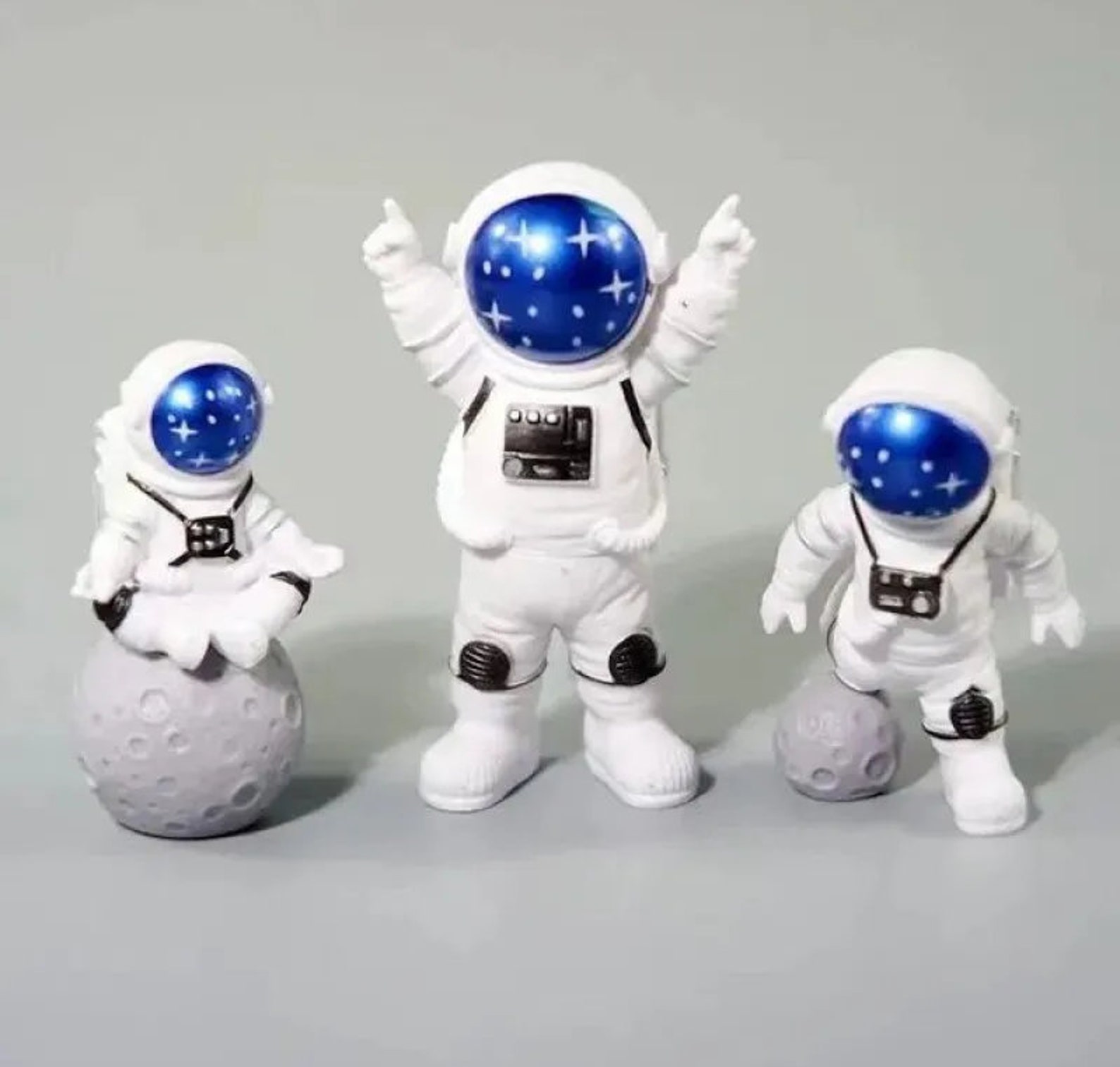 Resin Astronaut Figure Statue Sculpture 3 Pcs Decorational Astronaut ...