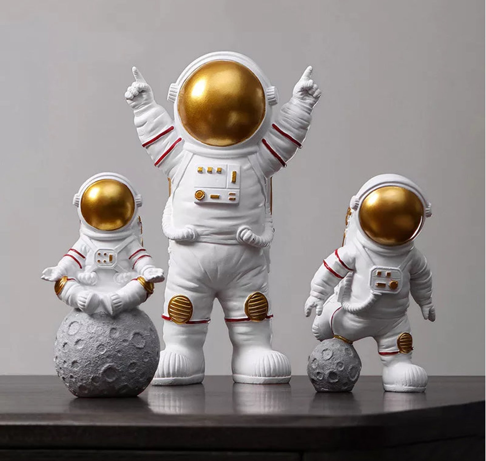 Resin Astronaut Figure Statue Sculpture 3 Pcs Decorational Astronaut ...