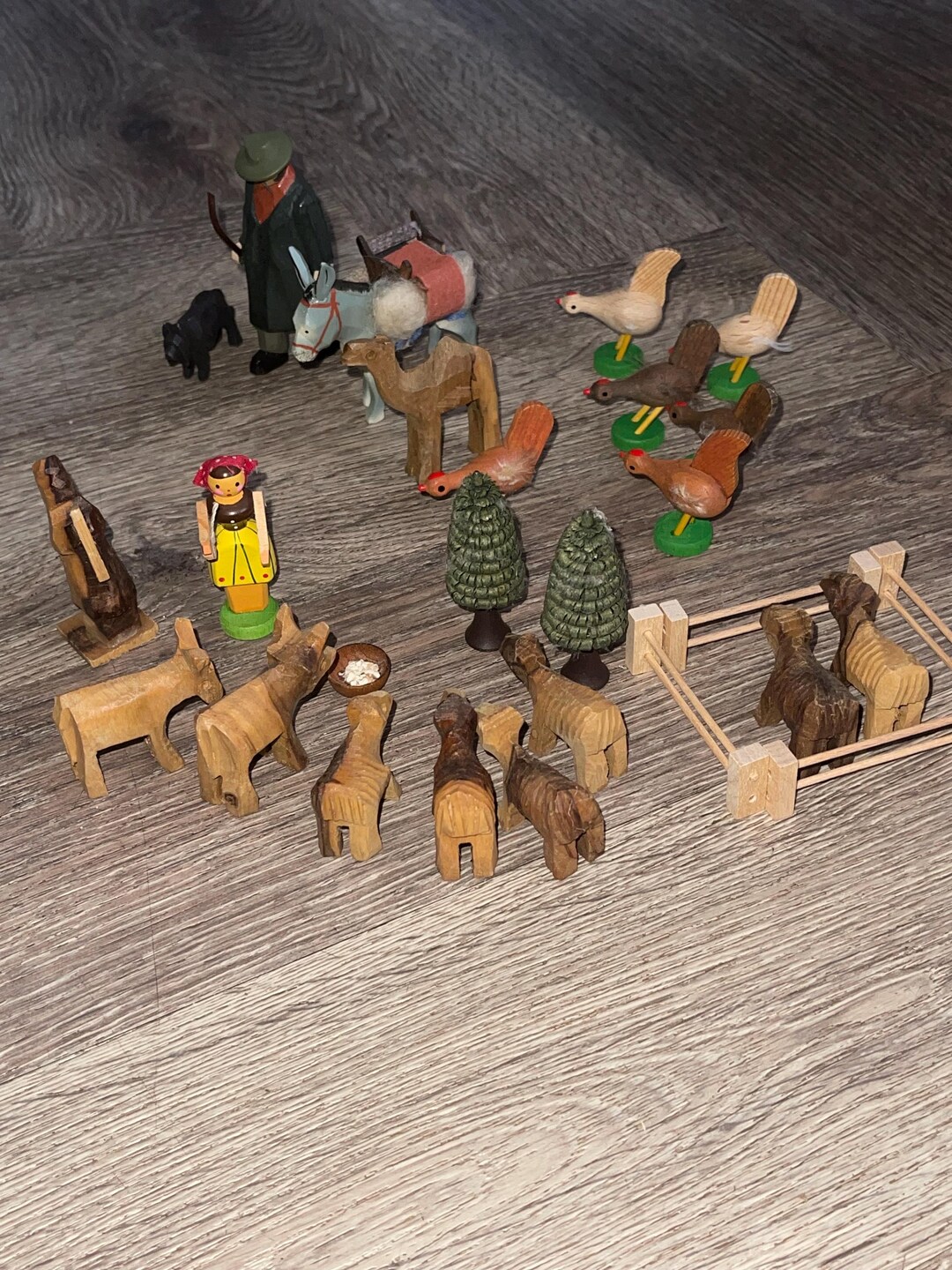 Vintage Folk Art Erzgebirge Putz Miniature Hand Carved Wood Christmas ...