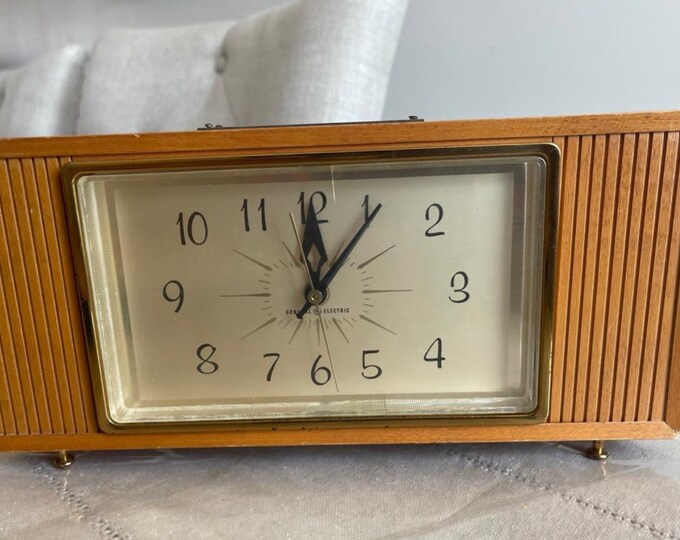 Vintage MCM Art Deco General Electric Executive Shelf Mantel Clock - Etsy