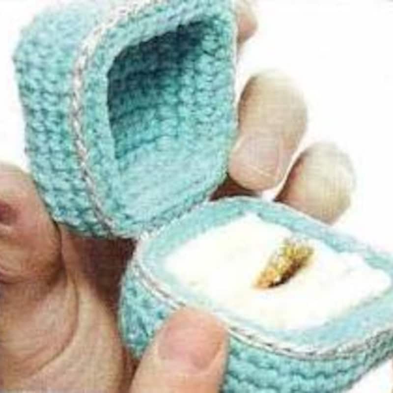 Question Ring Box - Etsy UK