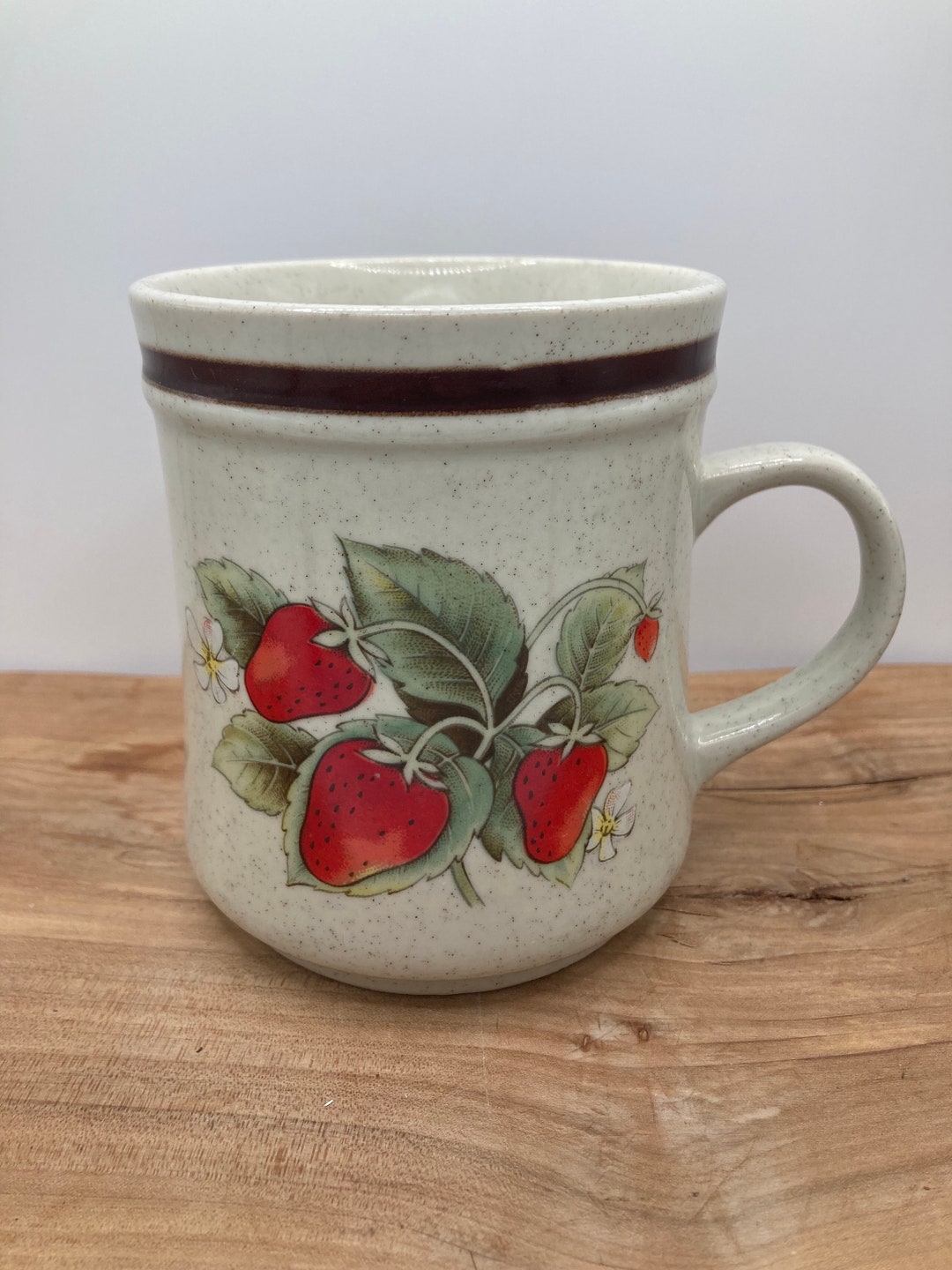 Baycrest Stoneware Strawberry Mug Glendale 3403 - Etsy