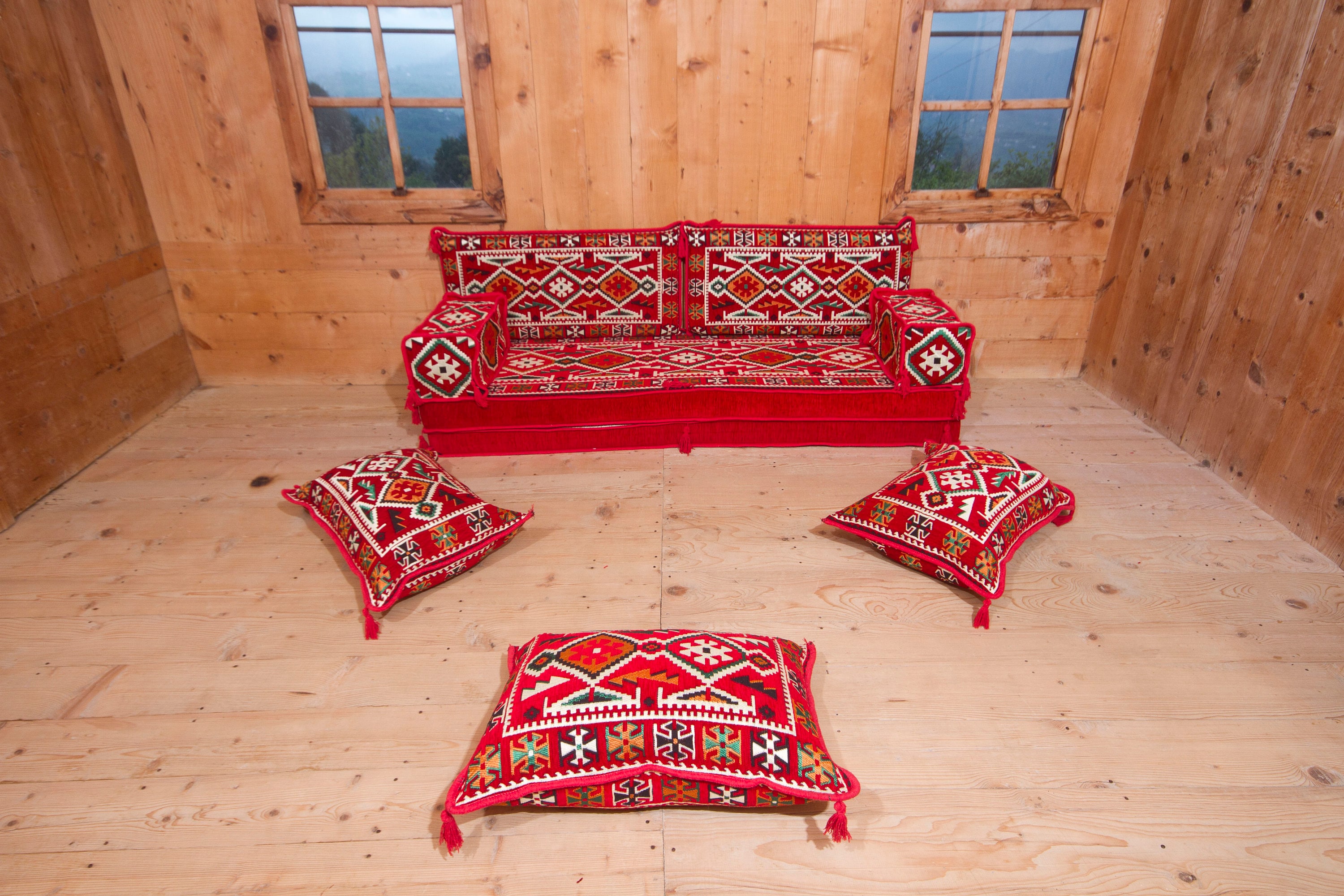 Arabic Majlis, Floor Diwan Set, Veranda Floor Seat Set, Minimal Seating ...