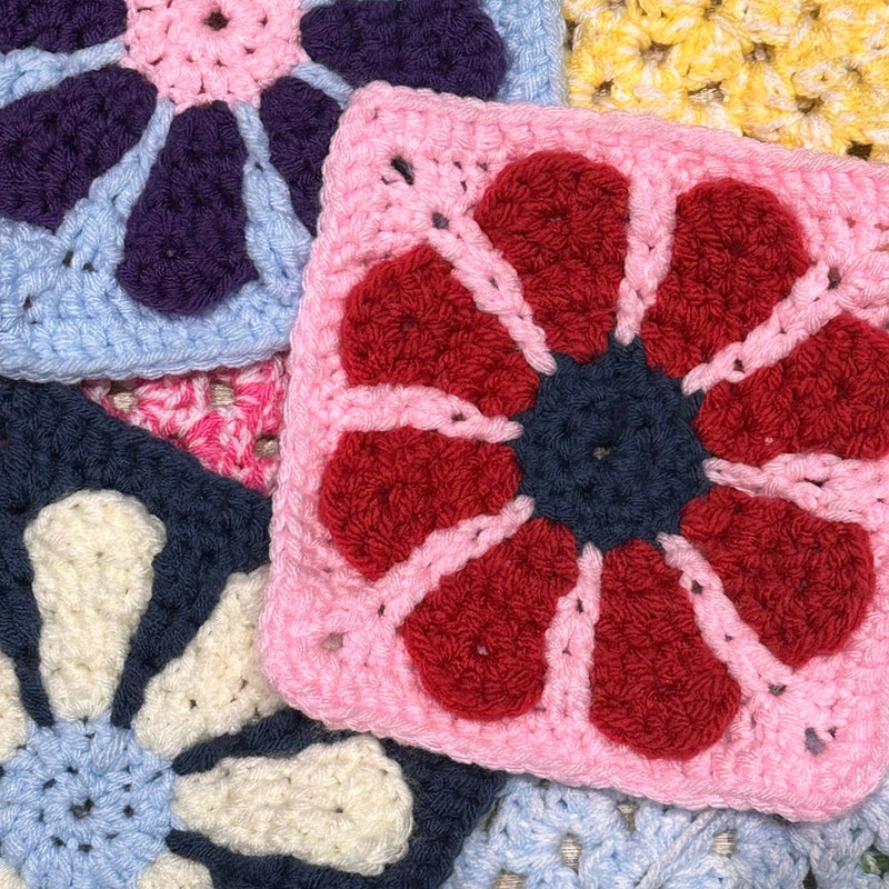 Retro Daisy Granny Square - Etsy