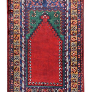 Prayer Rug Classic Red Prayer Mat Elegant Islamic Design Islamic Art ...