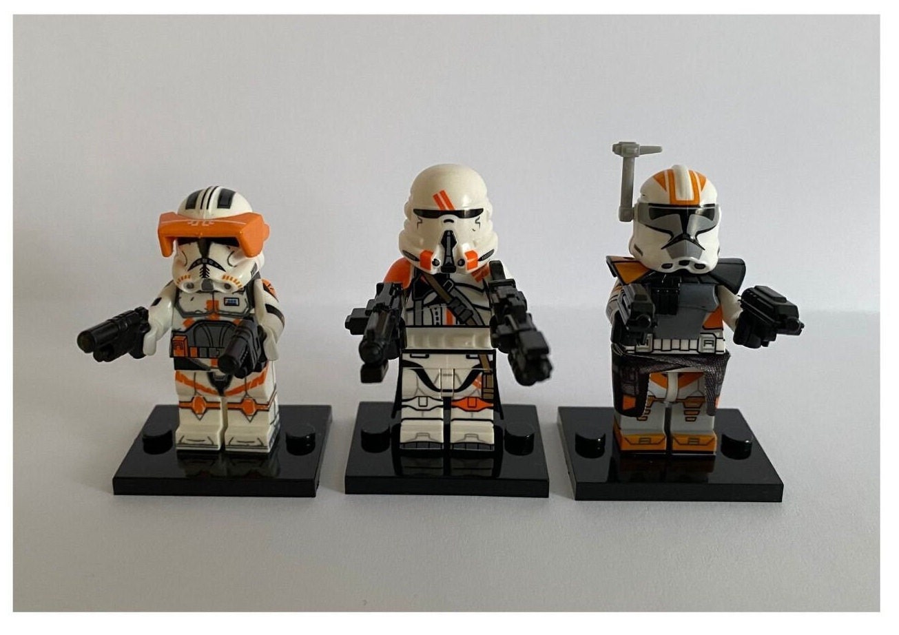 Star Wars Custom Minifigures: Commander Cody, Clone Airborne Trooper ...