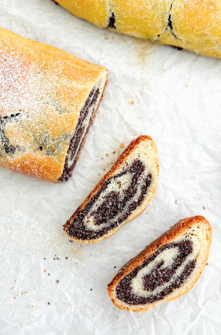 Poppyseed Roll,european Pastry, Czech Pastry, Zavin, Strudel, Kolache ...