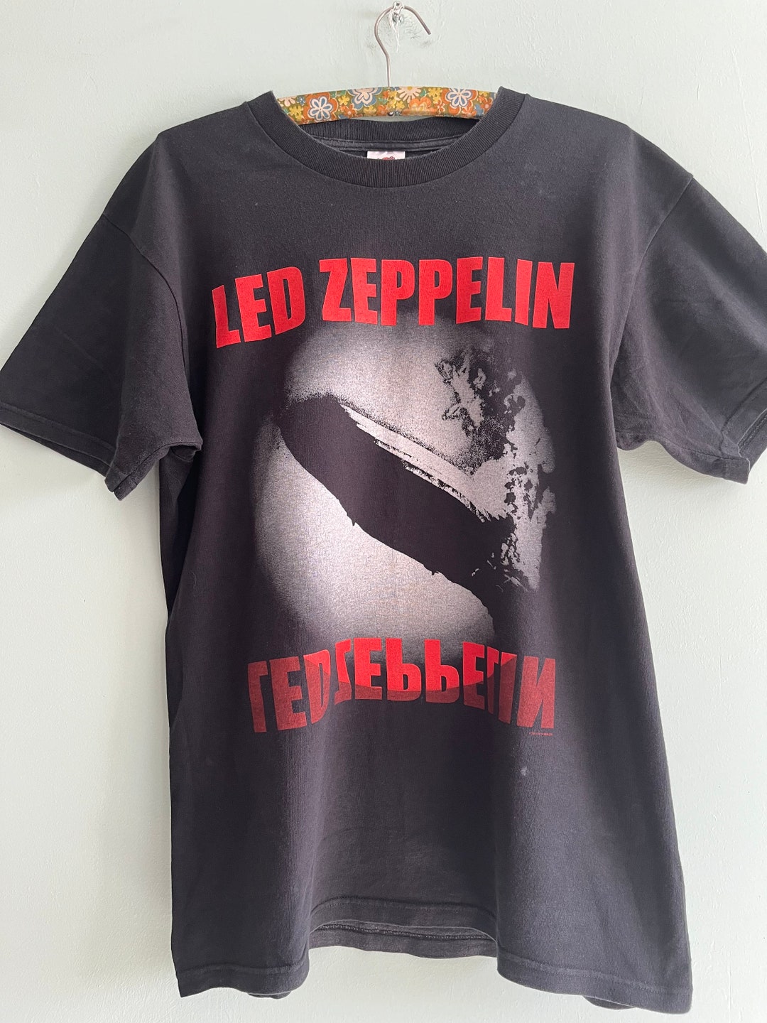 Rare Y2K Official Led Zeppelin T-shirt - Vintage Rock Collectible ...