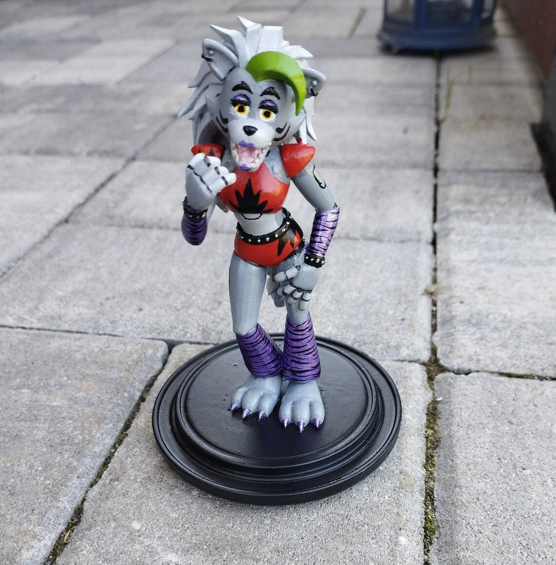 Roxanne Wolf Model - Etsy