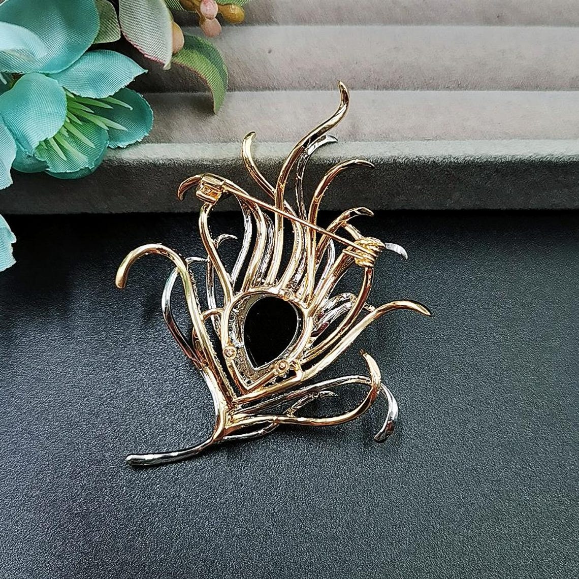 High End Dainty Green Peacock Feather Luxury Brooch 18K Gold Plated ...