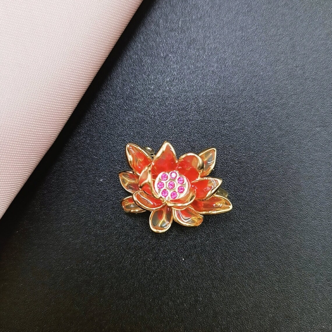 Enamel Lotus Flower Small Dainty Luxury Brooch Lepel Pin Water Lily Pin ...