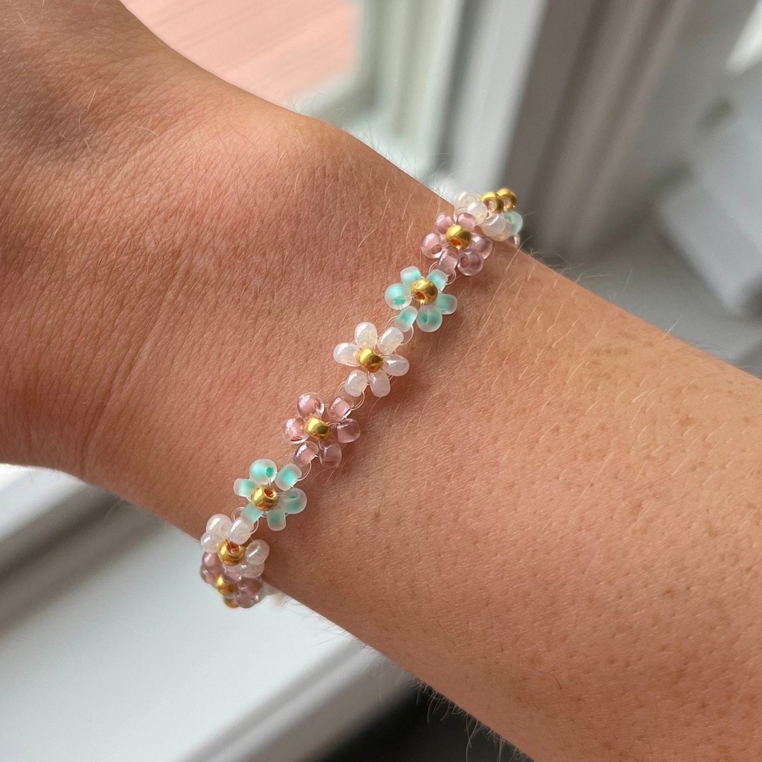 Beaded Flower Bracelet Colorful Daisy Bracelet Purple and Blue Seed ...