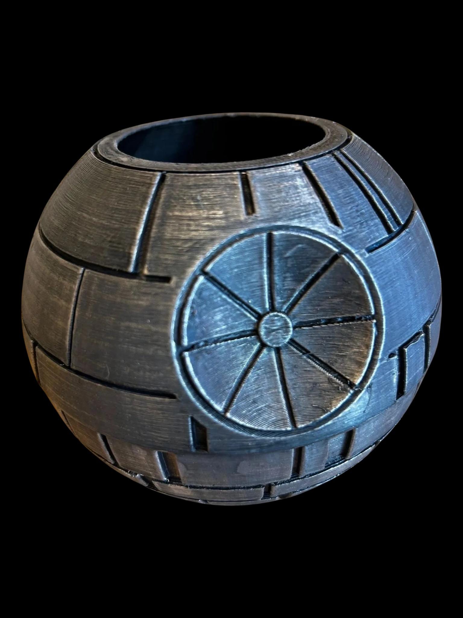 Death Star_ Star Wars _ Planter _ Plant Pot - Etsy