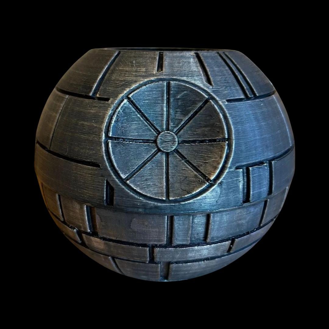 Death Star_ Star Wars _ Planter _ Plant Pot - Etsy