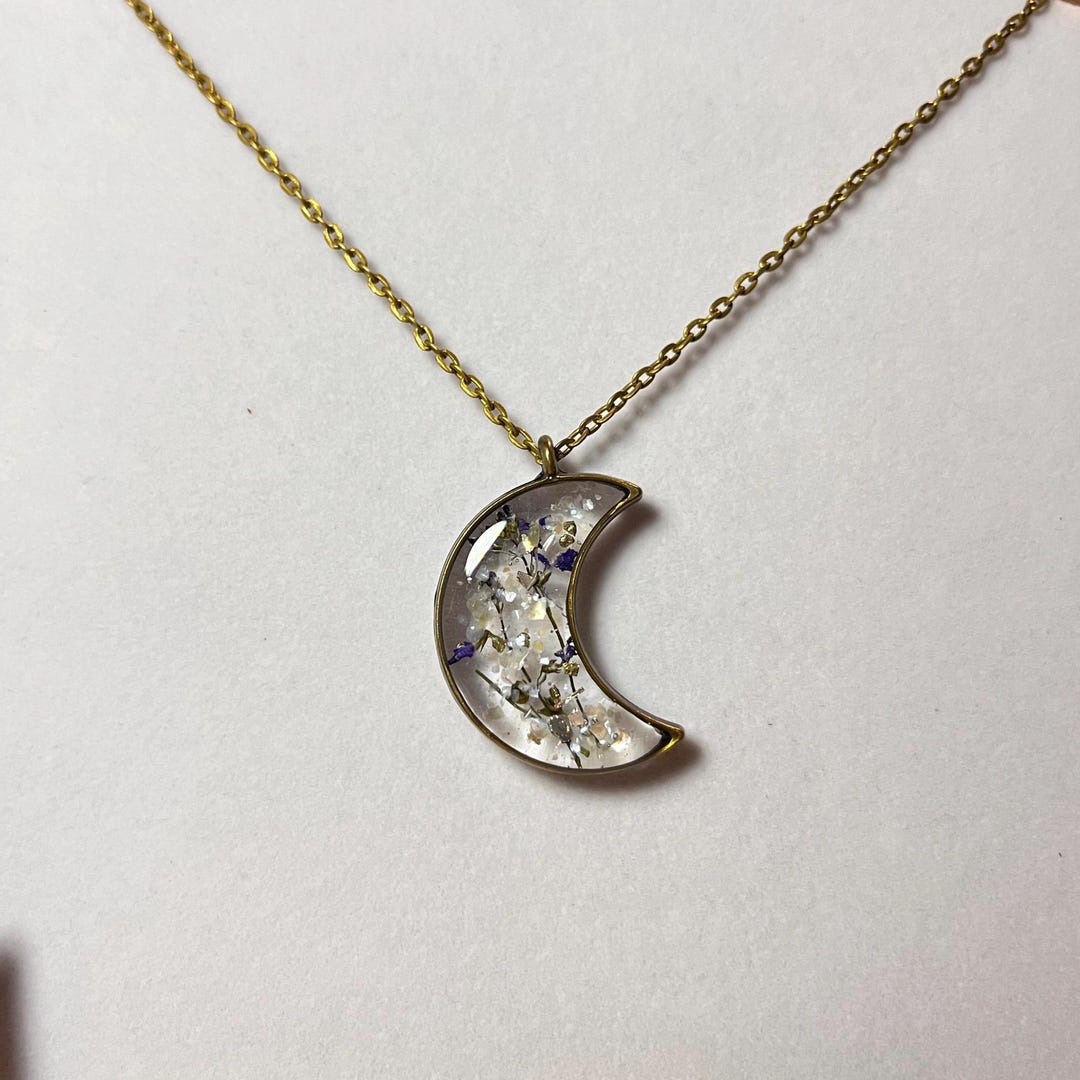Wild Flowers in Moon Bezel Flower Necklace - Etsy