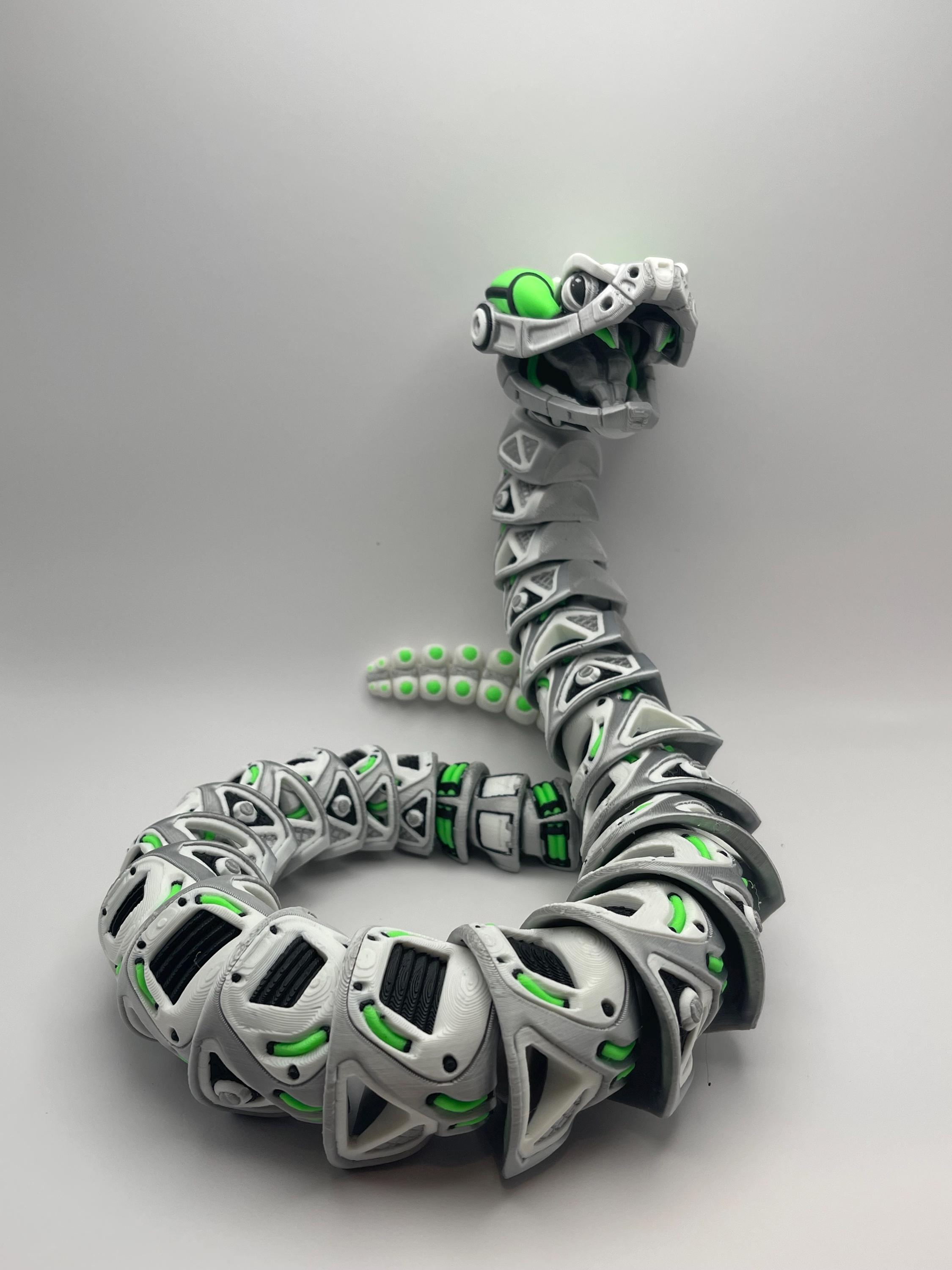 Robo Rattler Articulating Snake Desk Birthday and Fidget Toy - Etsy
