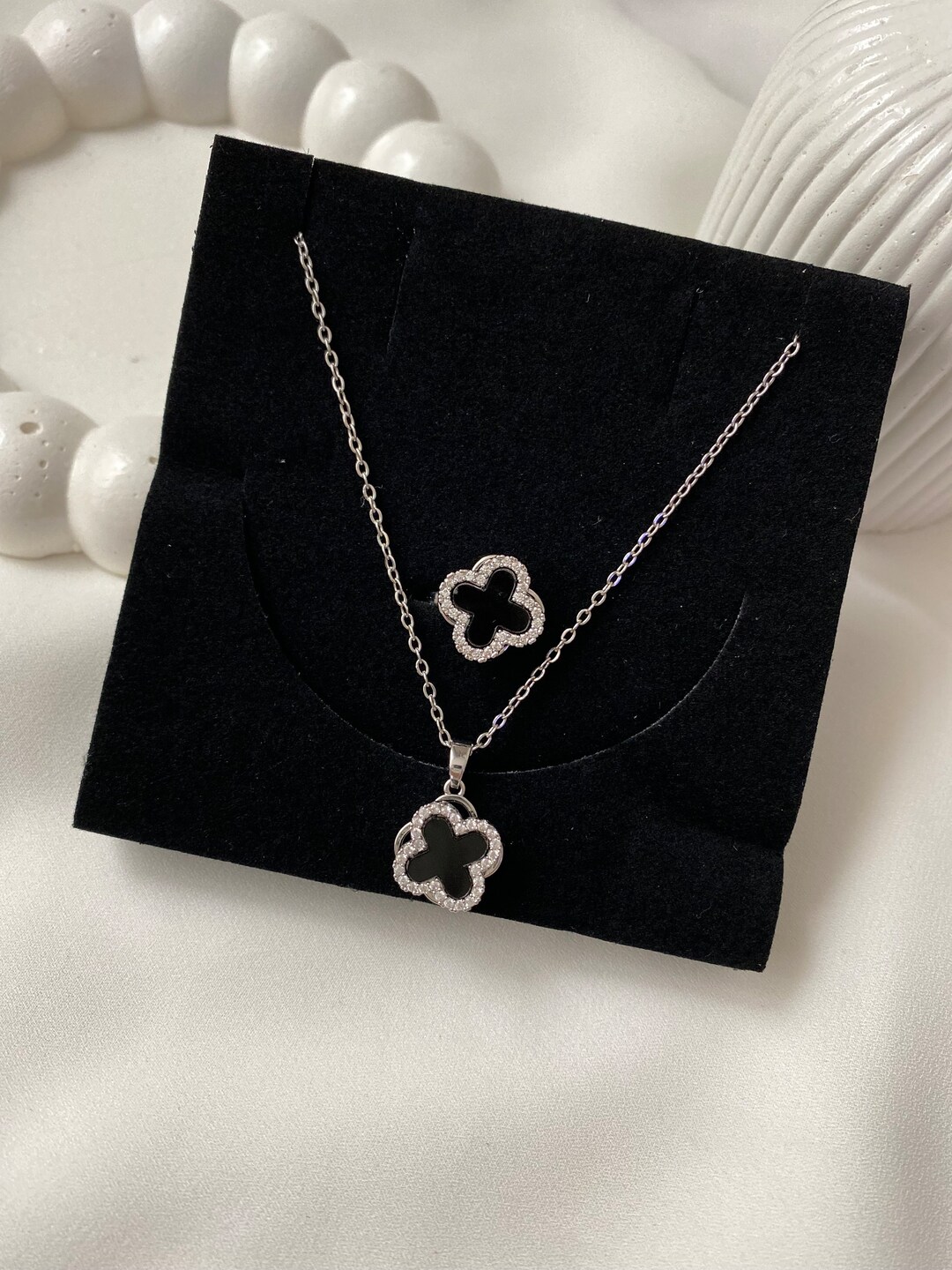 Spinning Black Clover Necklace and Ring Jewelry Set for Her - Etsy
