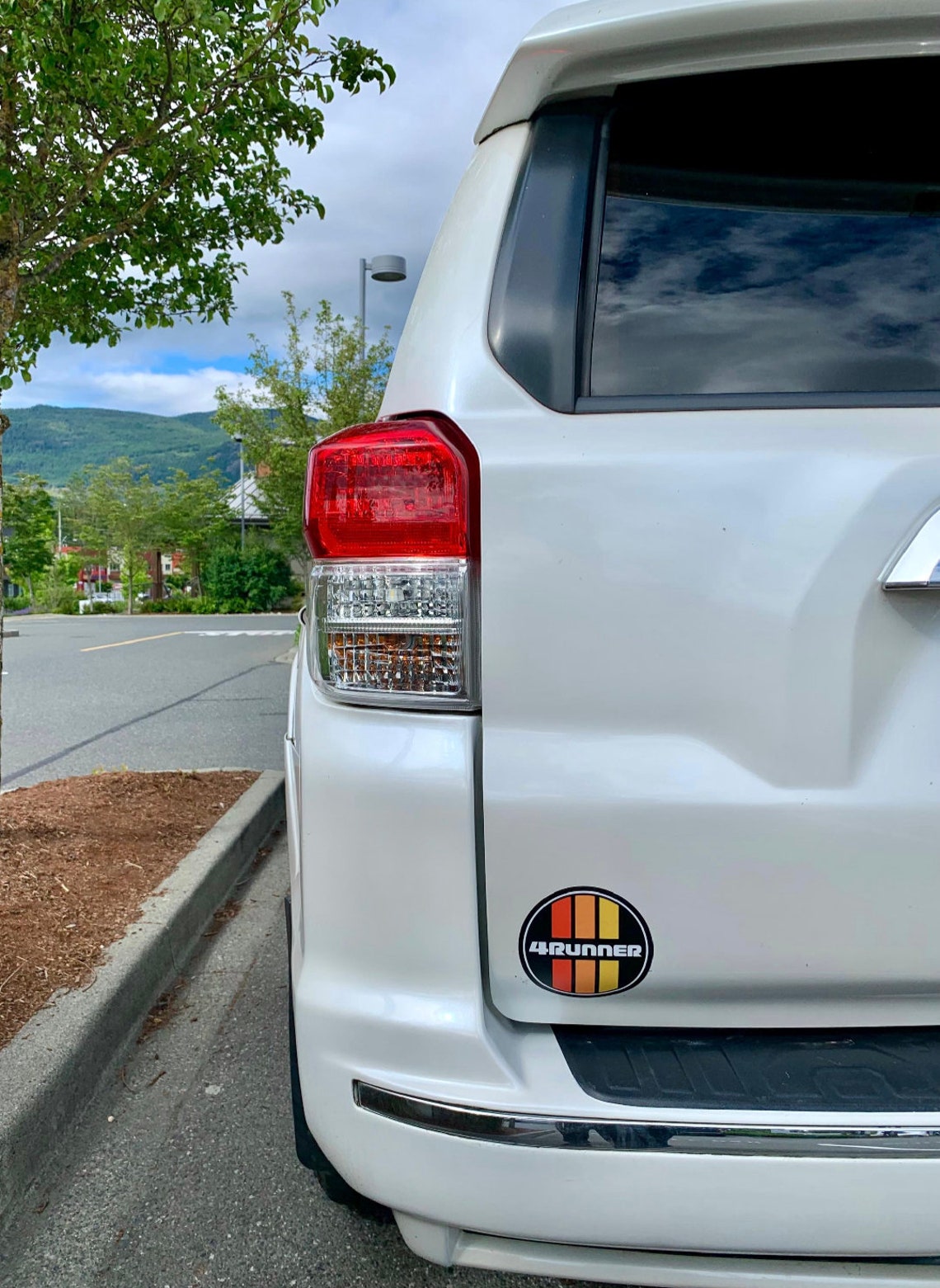 4runner Vinyl Sticker / Car Decal - Japanese Vintage Retro 4runnner ...