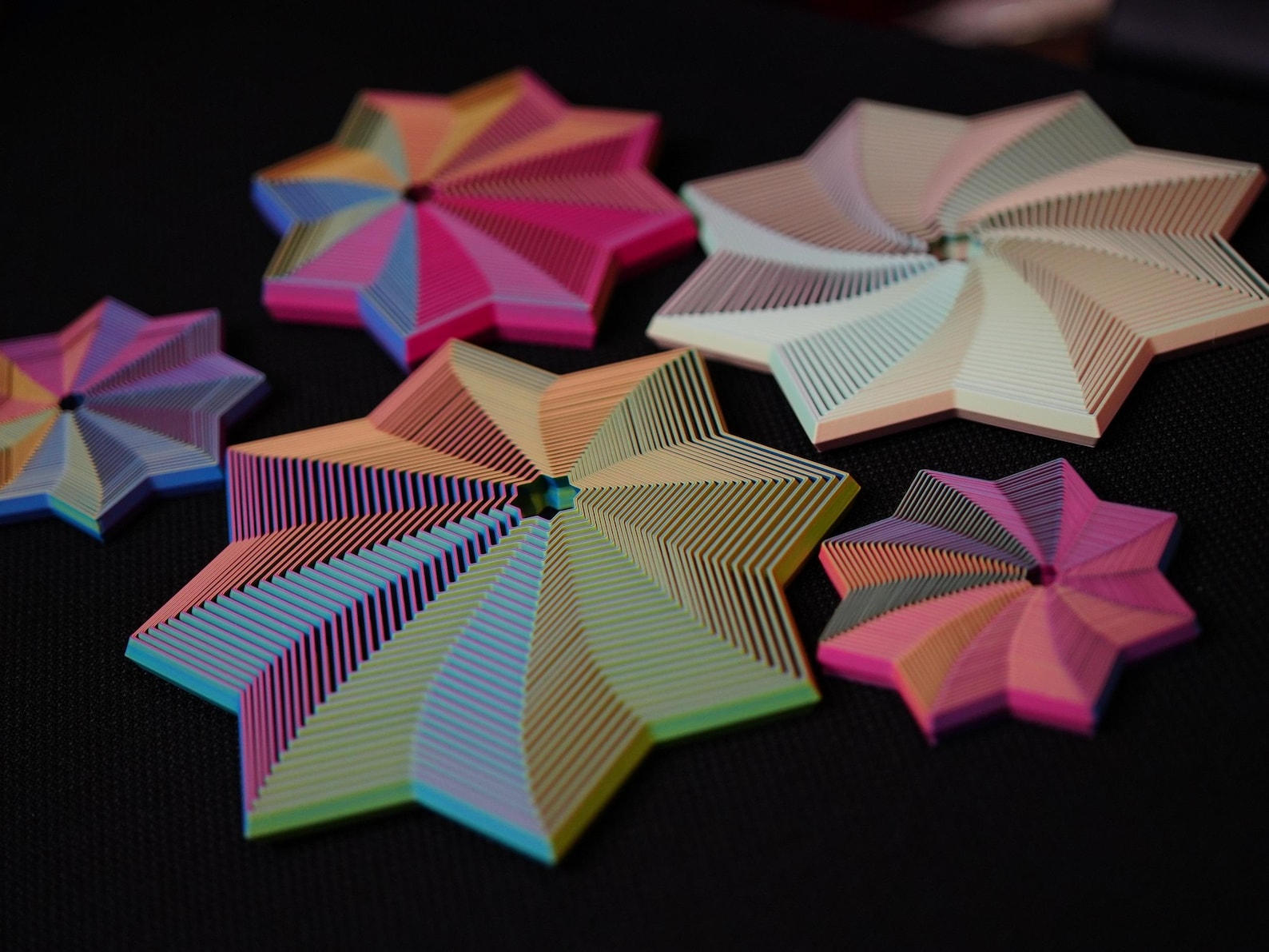 The Most Satisfying Fidget, HYPNO STAR, 3d Printed Colorful Aesthetic ...