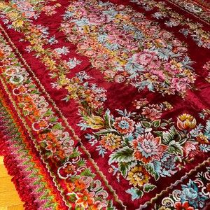 UNUSED Vintage Italian Velvet Bedspread, Red Blue Floral Plush Carpet ...