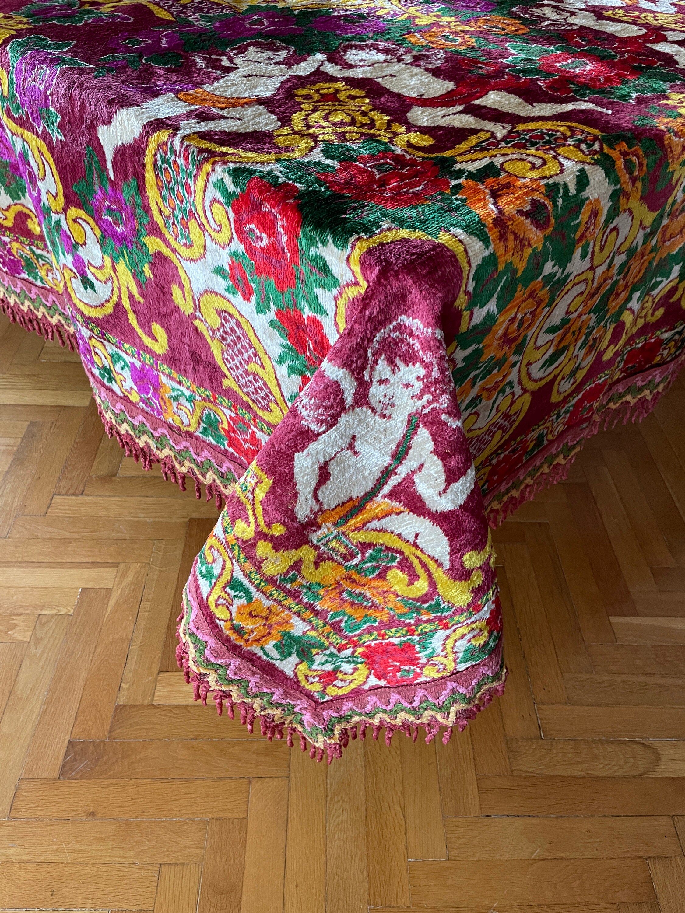 UNUSED Vintage Italian Velvet Cherub Bedspread, Bohemian Table Decor ...