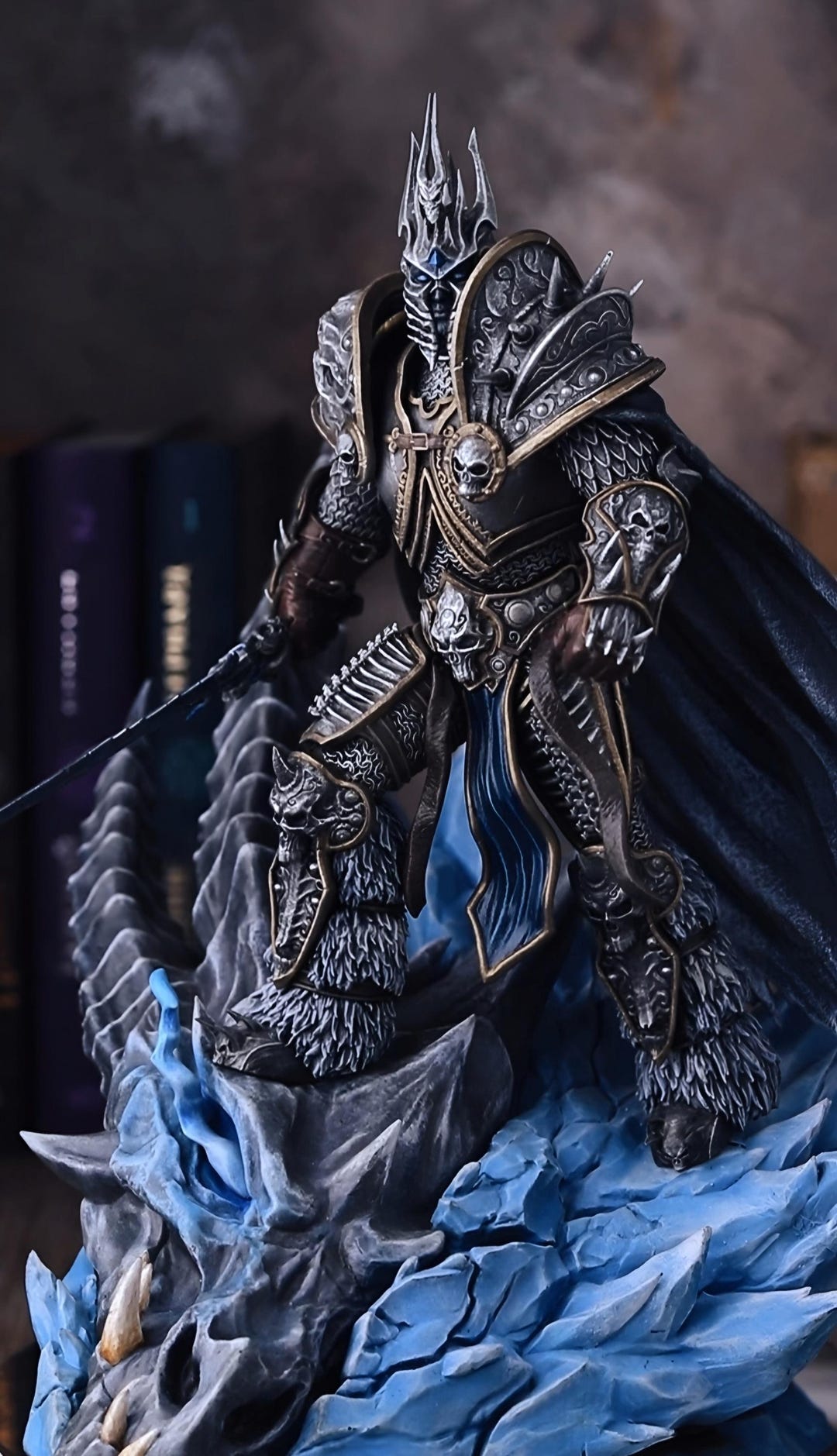 Lich King Arthas Statue | World of Warcraft Epic Collectible - Etsy