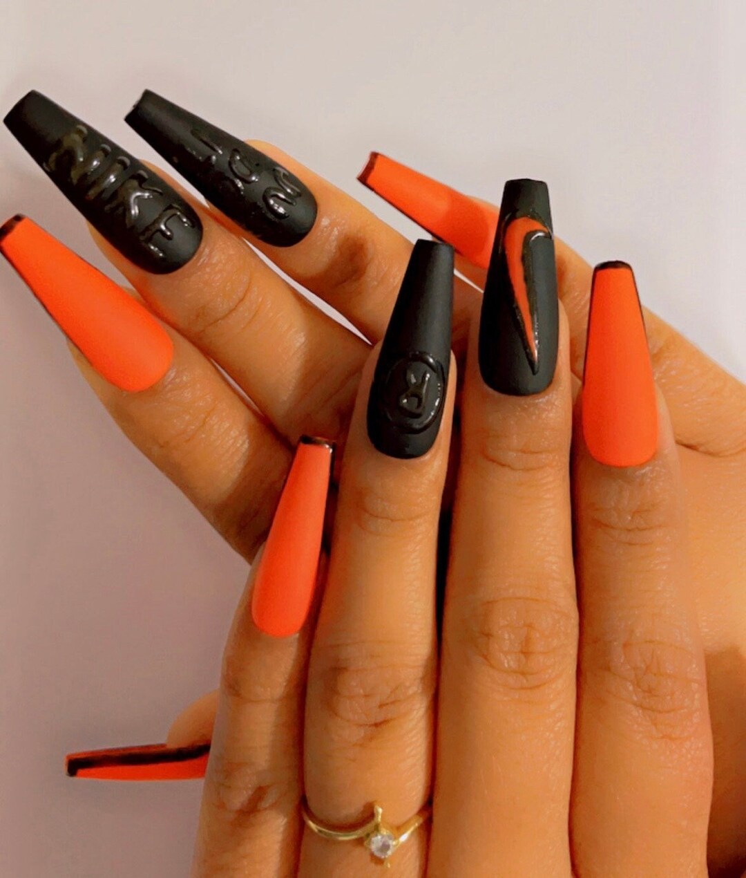 Nike Glow in the Dark Hand Painted Press on Nails | Long Medium Short ...