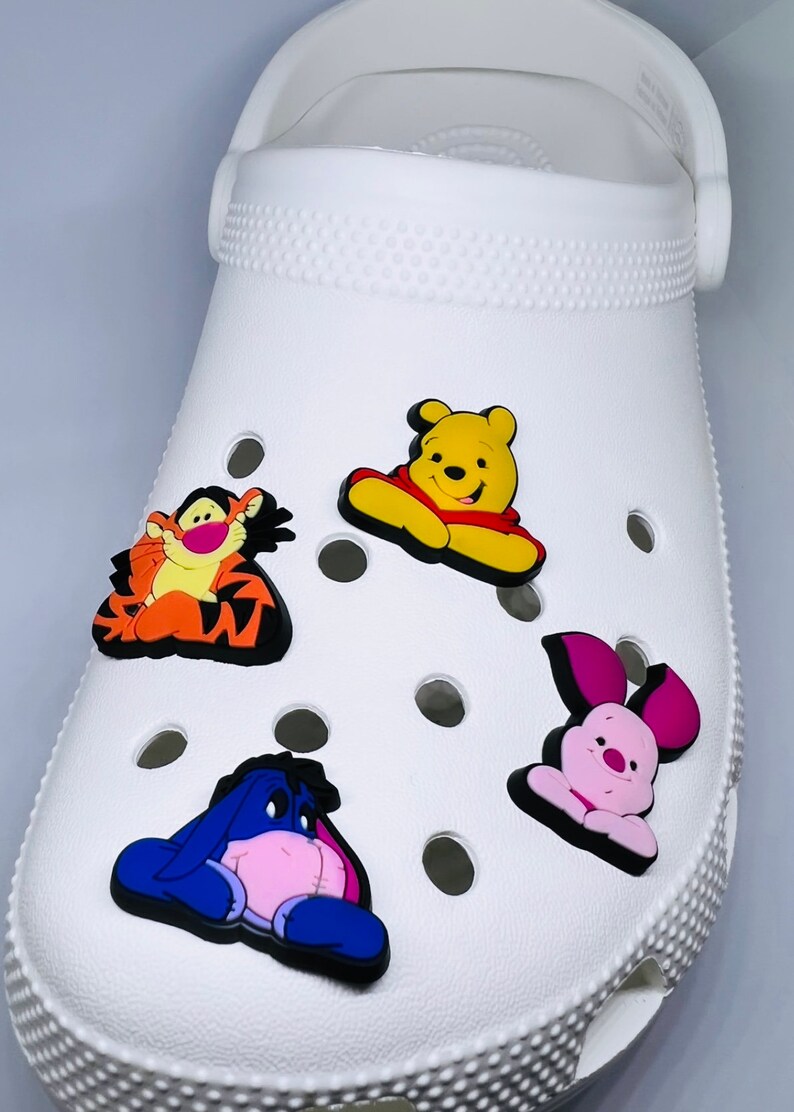 Cartoon Croc Charms, Pooh Bear Croc Jibbitz, Animated Character Croc ...