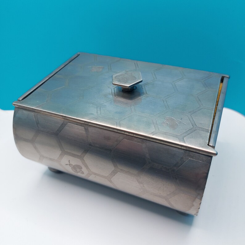 Honeycomb Bees - Round Nickel Plated Steel Keepsake Box 4.5" X 3" - Etsy