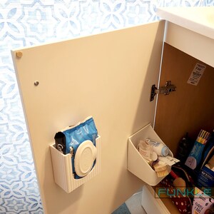 Hidden Wet Wipe Holder: Cabinet Door Mount, Clutter-free Bathroom ...