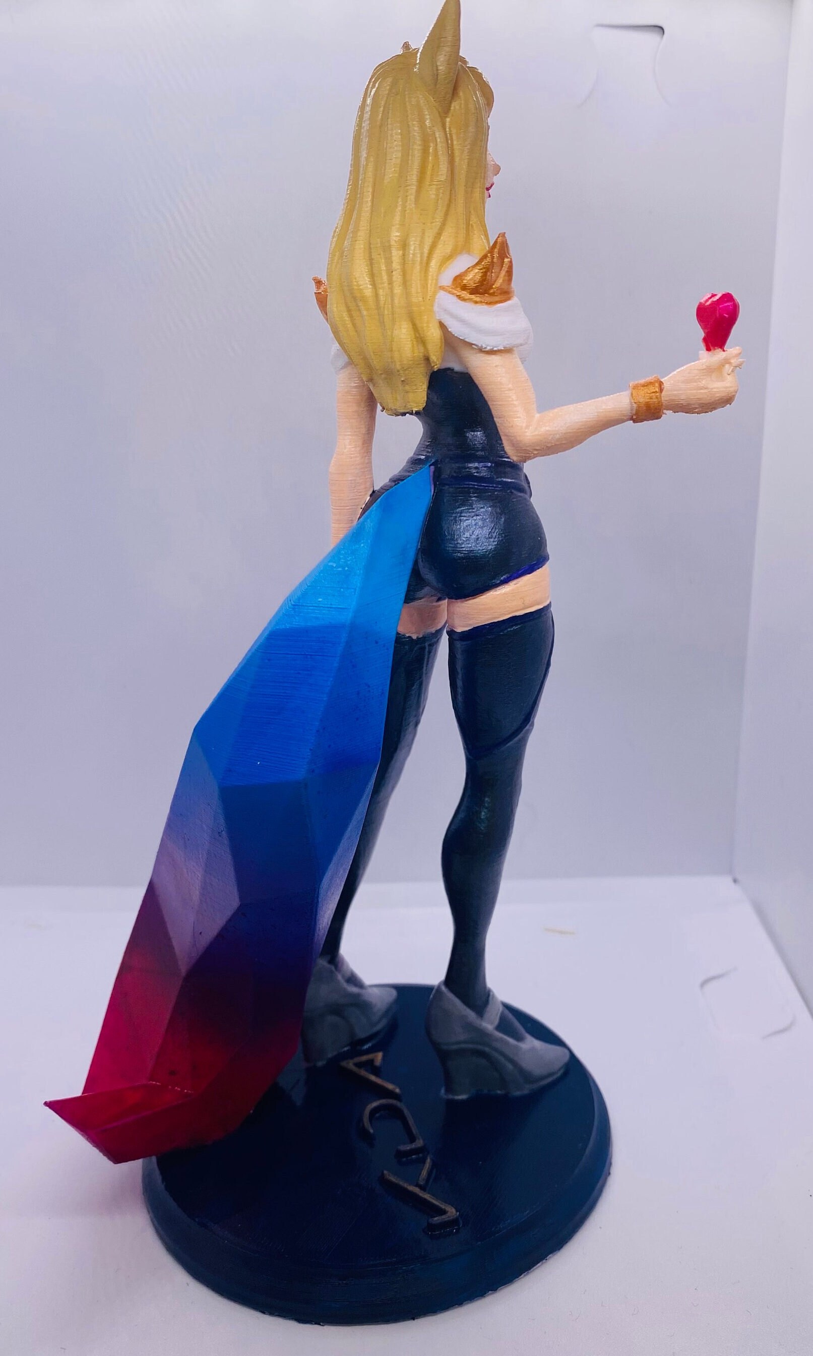 K/DA Ahri Statue From League of Legends, Riot Games Replica, Ahri Lol ...