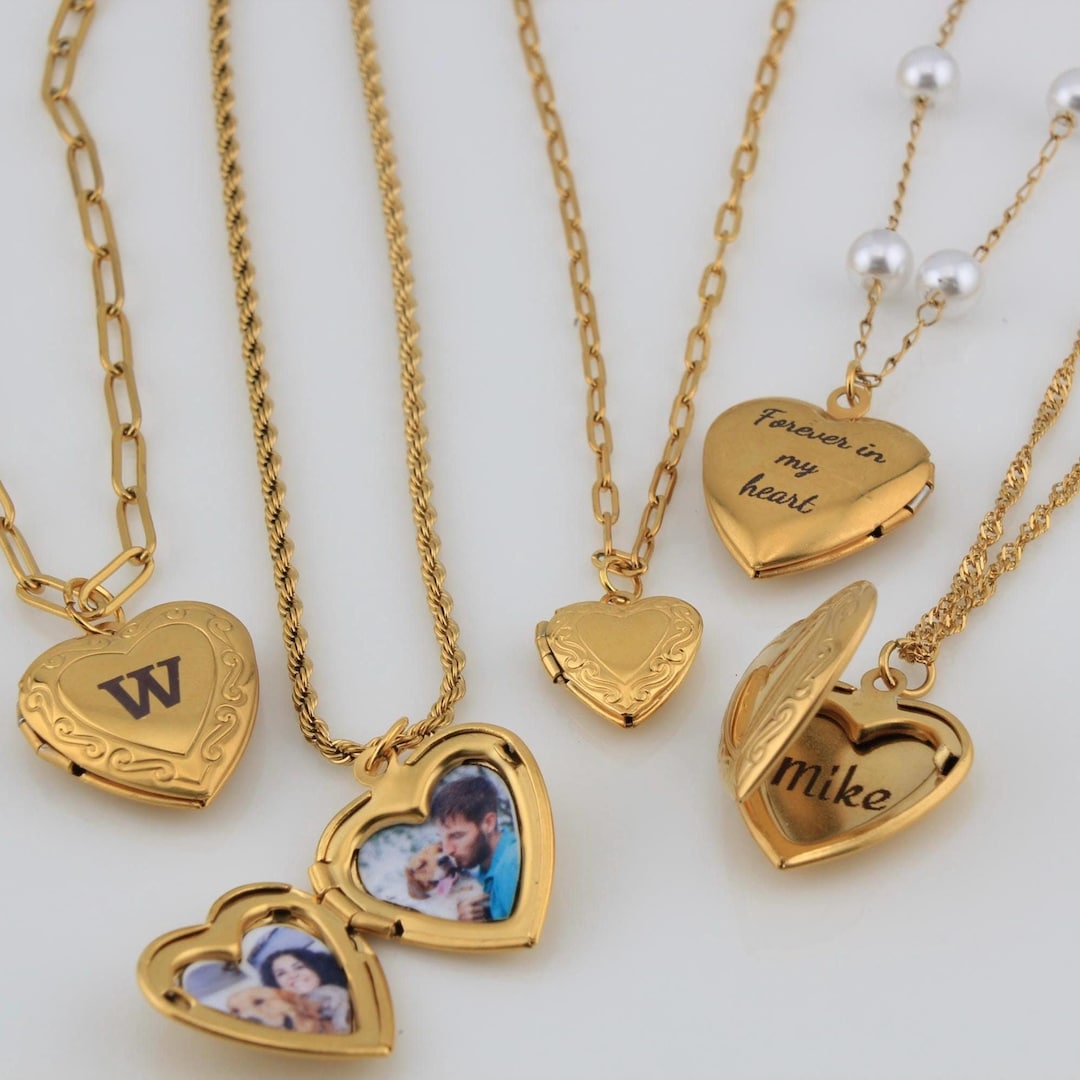 Heart Locket With Photo, Vintage Photo Locket Necklace, Custom Locket ...