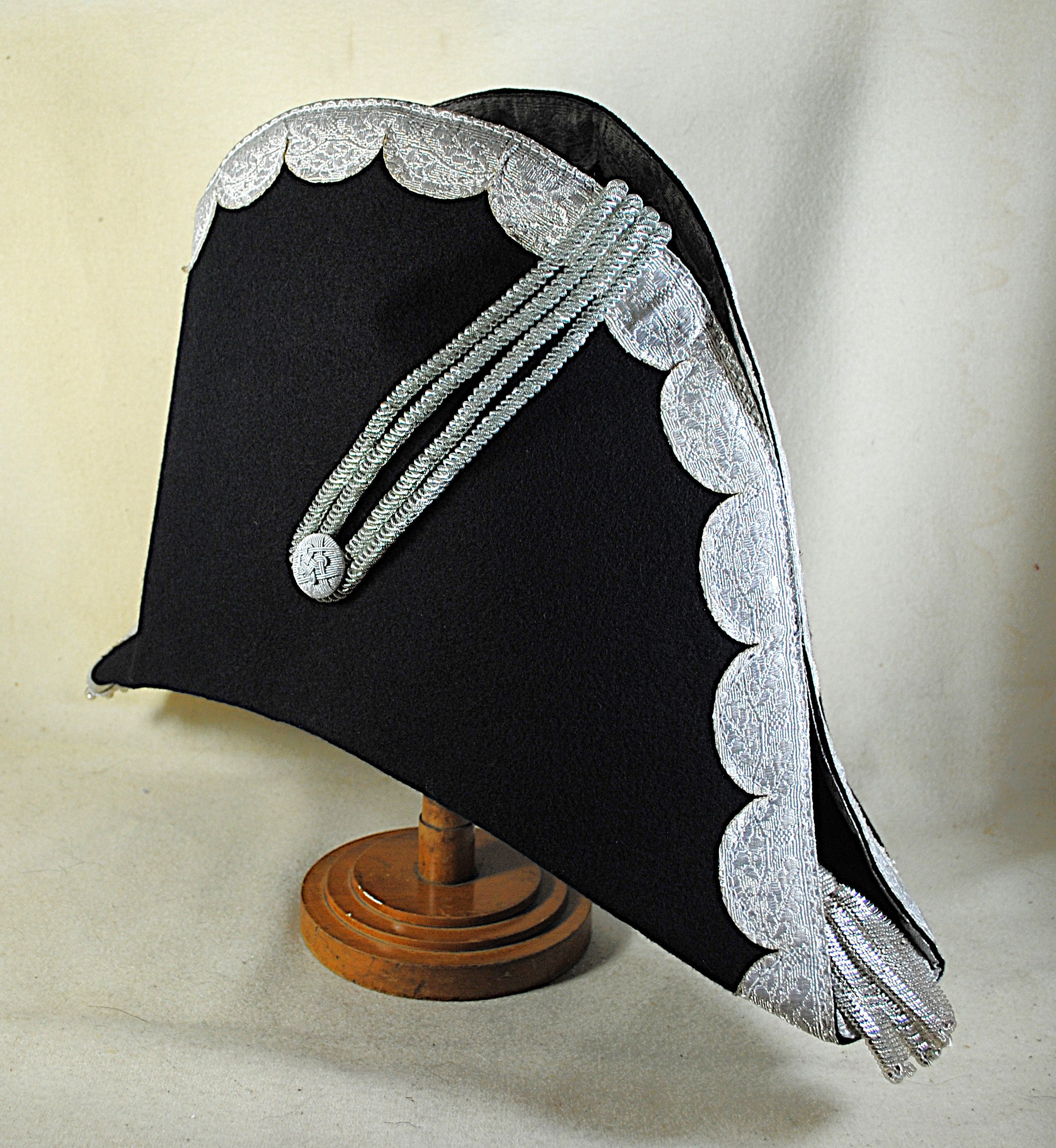Napoleonic 17th & 18th Century French Prussian Officer Bicorn Hat ...