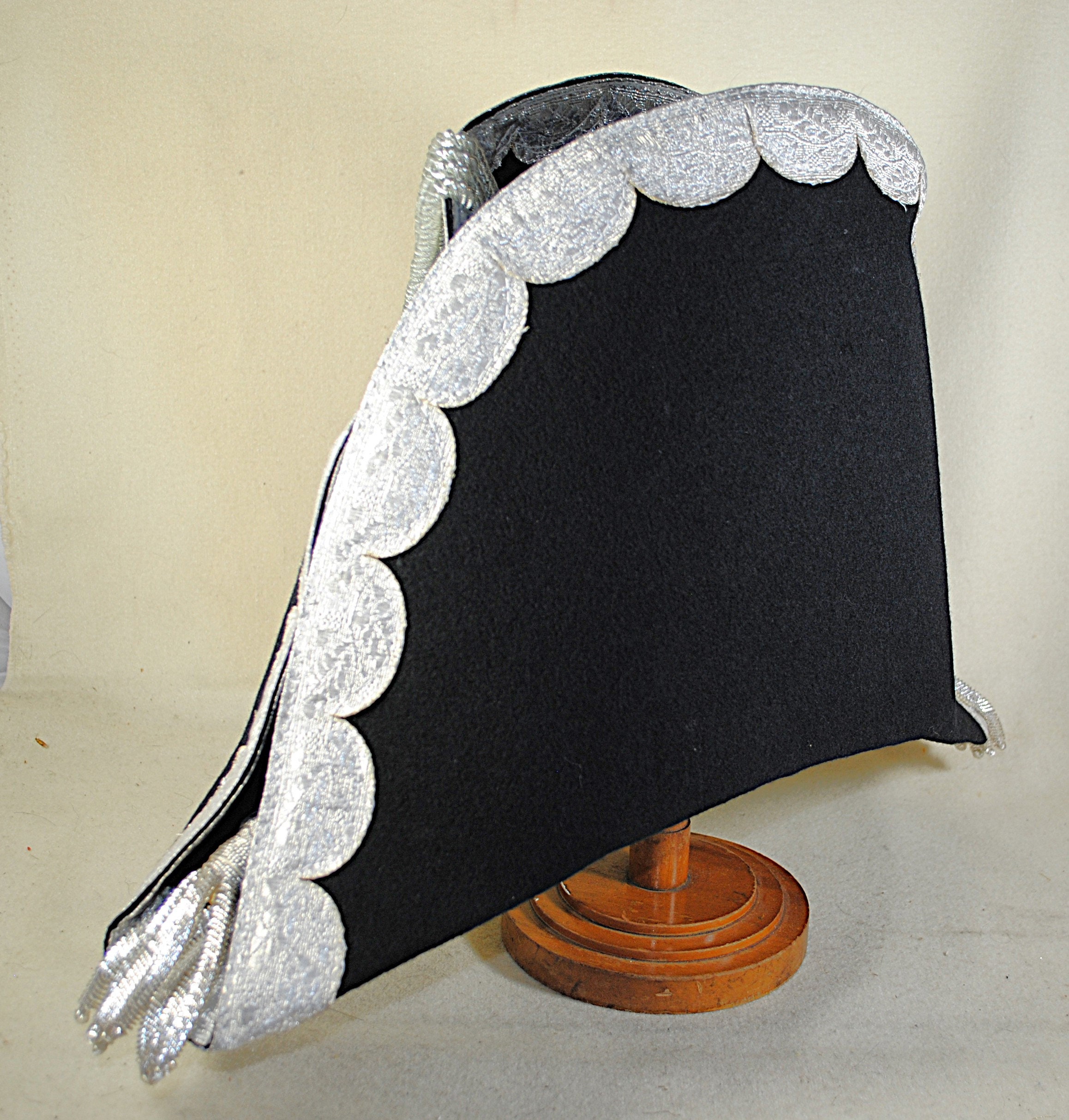 Napoleonic 17th & 18th Century French Prussian Officer Bicorn Hat Size ...