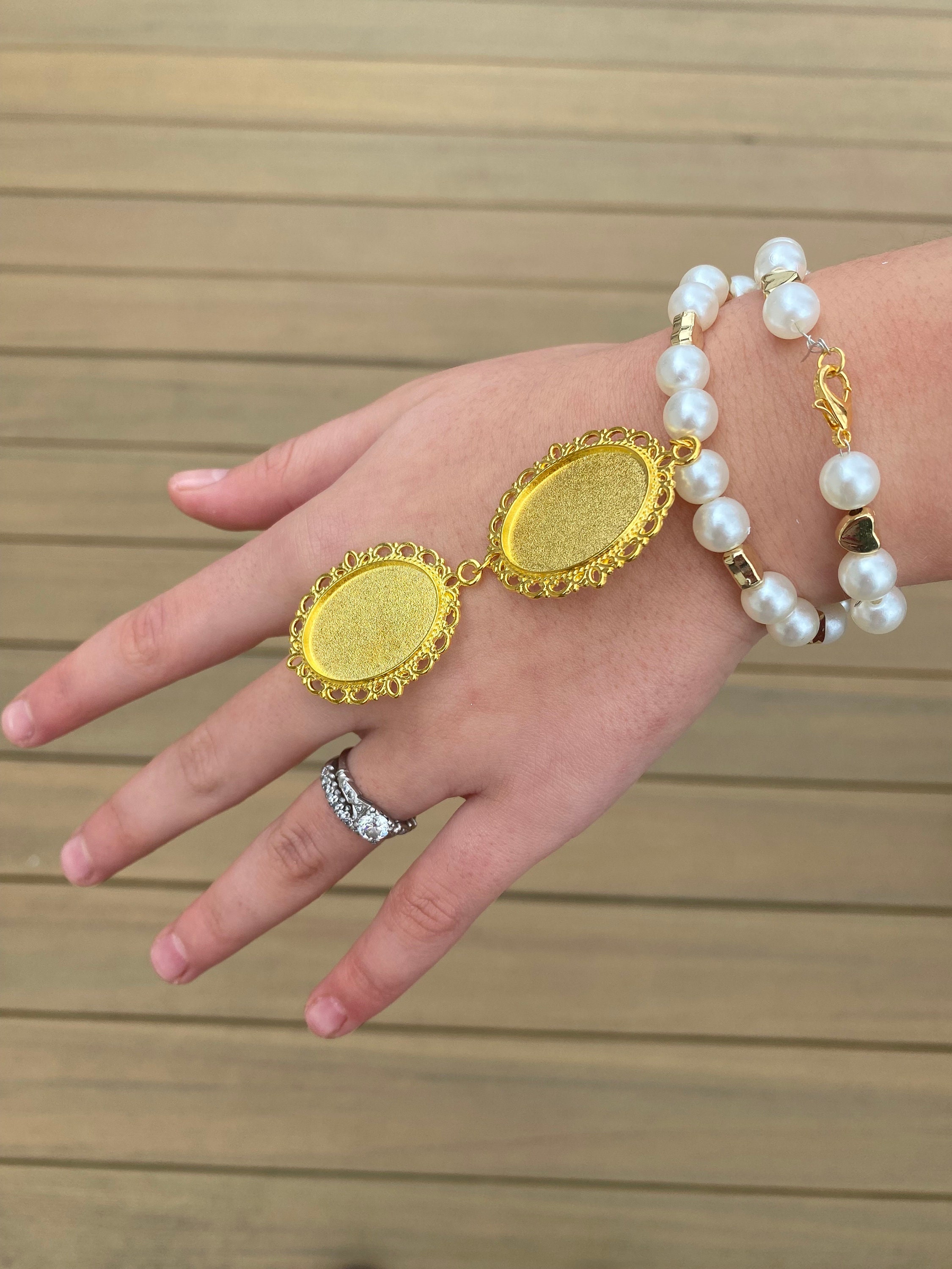 Bouquet Photo Charm, Bouquet Photo Frame Charm, Vintage Frame Charm ...