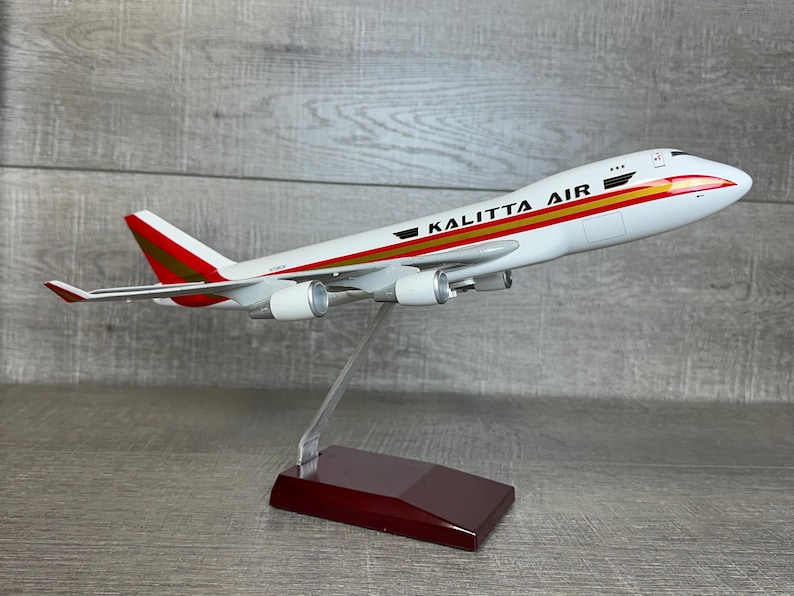 B777 and B747 TWO PACK ! Kalitta Air Model Airplane Solid Resin 1:200 ...