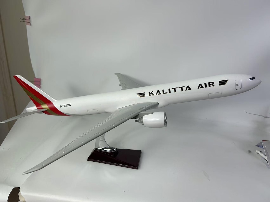 Kalitta Air Large B 777-300ERSF Resin Model Airplane (1:100 Scale) - Etsy