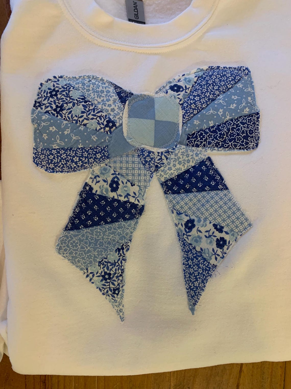 Quilted Bow Sweatshirt - Etsy