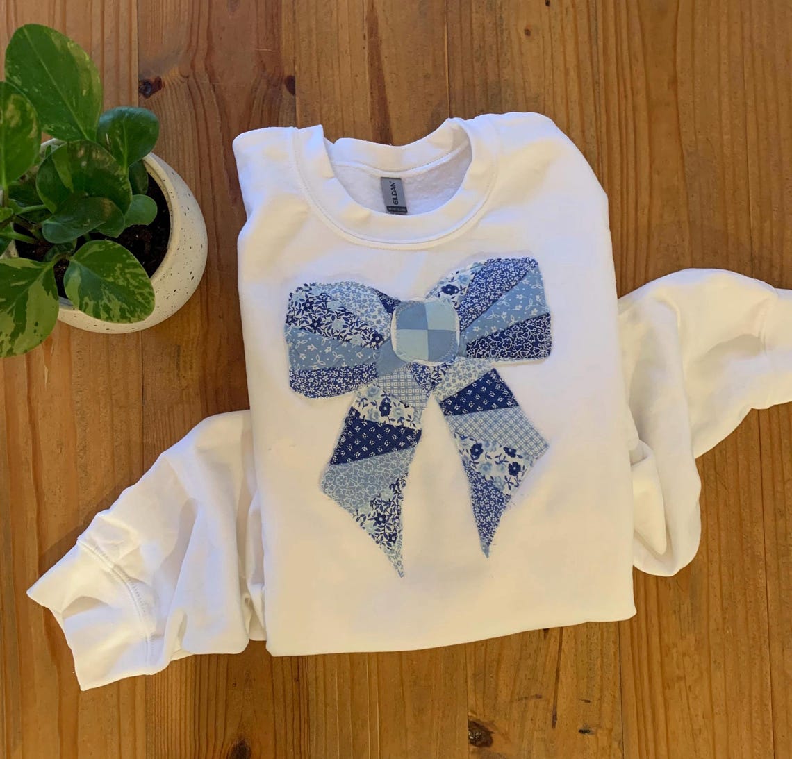 Quilted Bow Sweatshirt - Etsy
