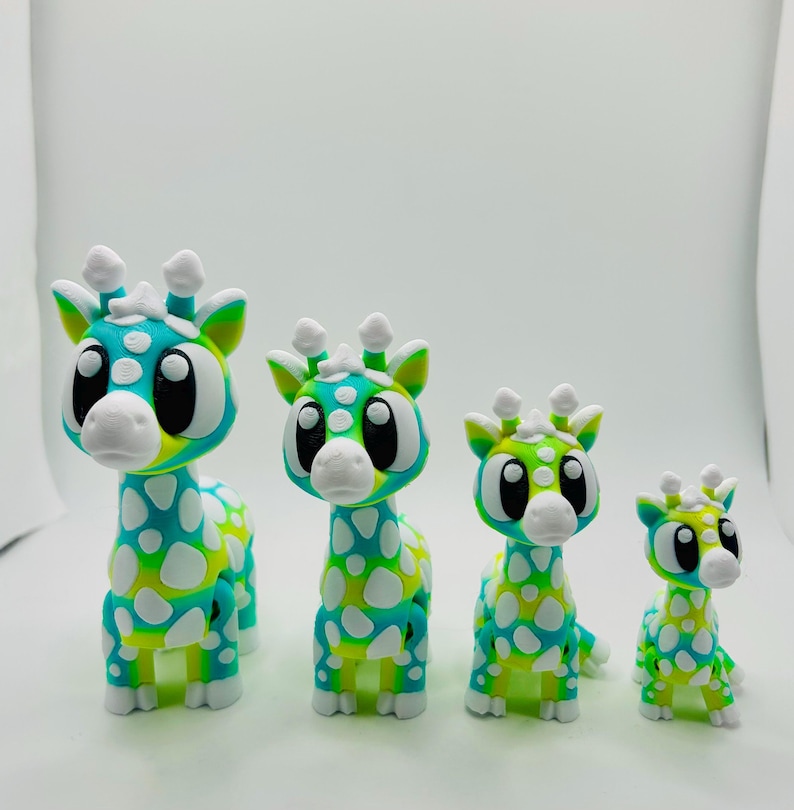 3D Printed Giraffes - Articulating Toy / Desk Pet - Etsy