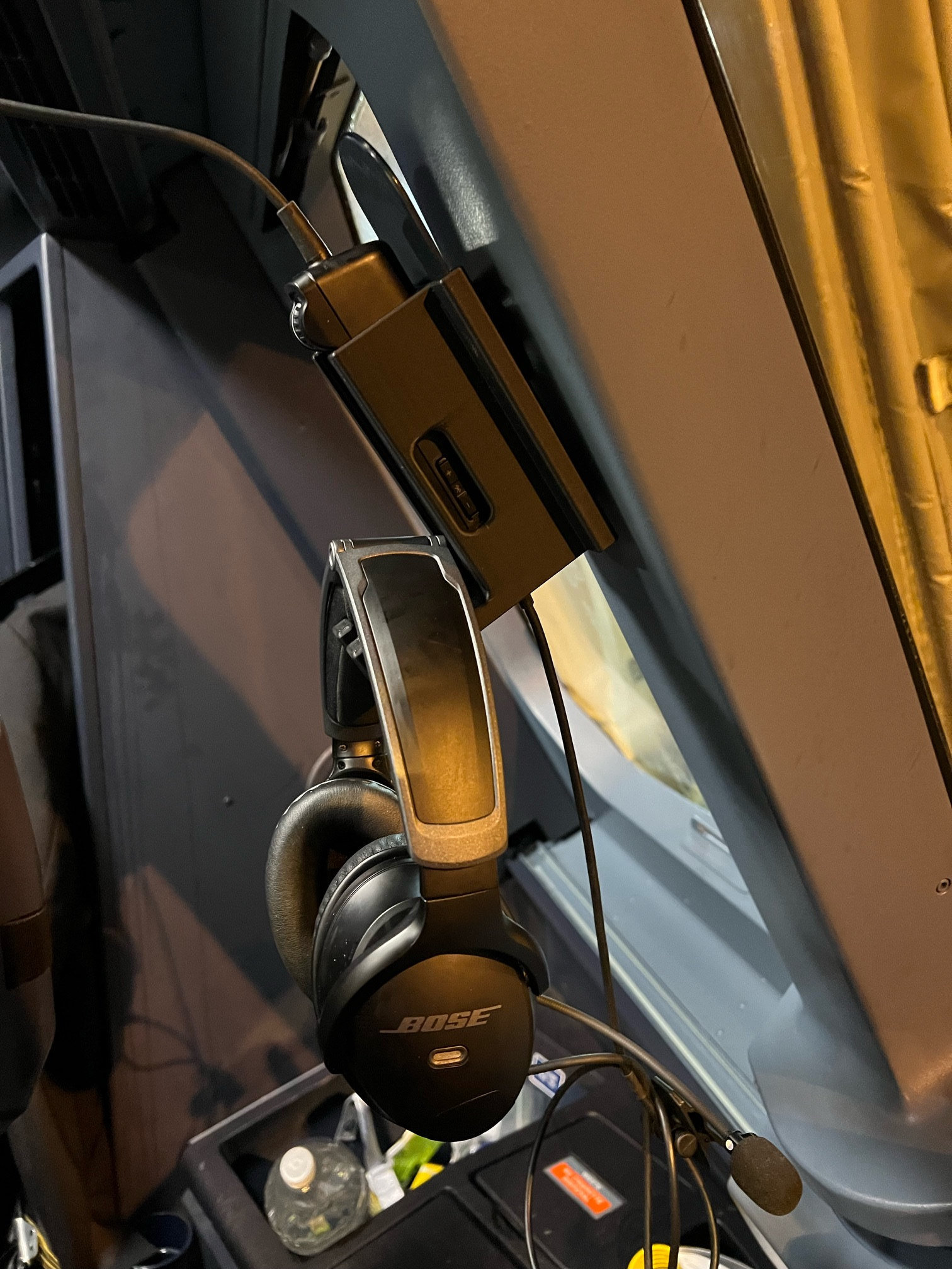 A320 - Bose A30 Headset Module Box Mount - Etsy