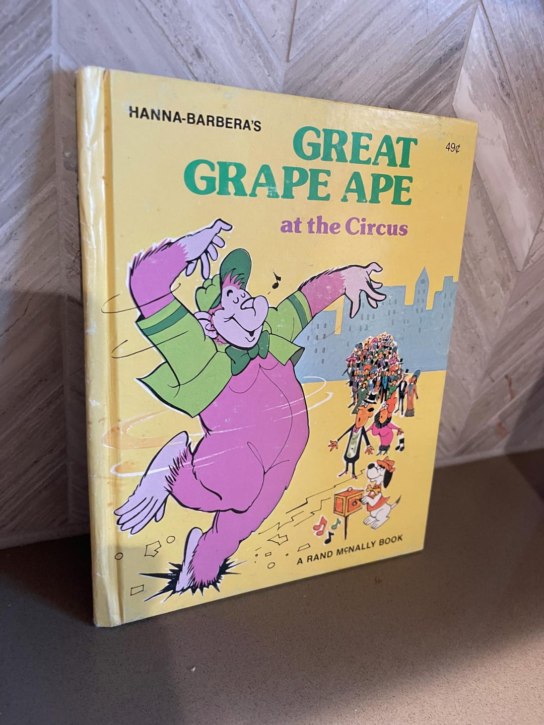 Hanna Barbera’s Great Grape Ape at the Circus by Jean Lewis - Rand ...