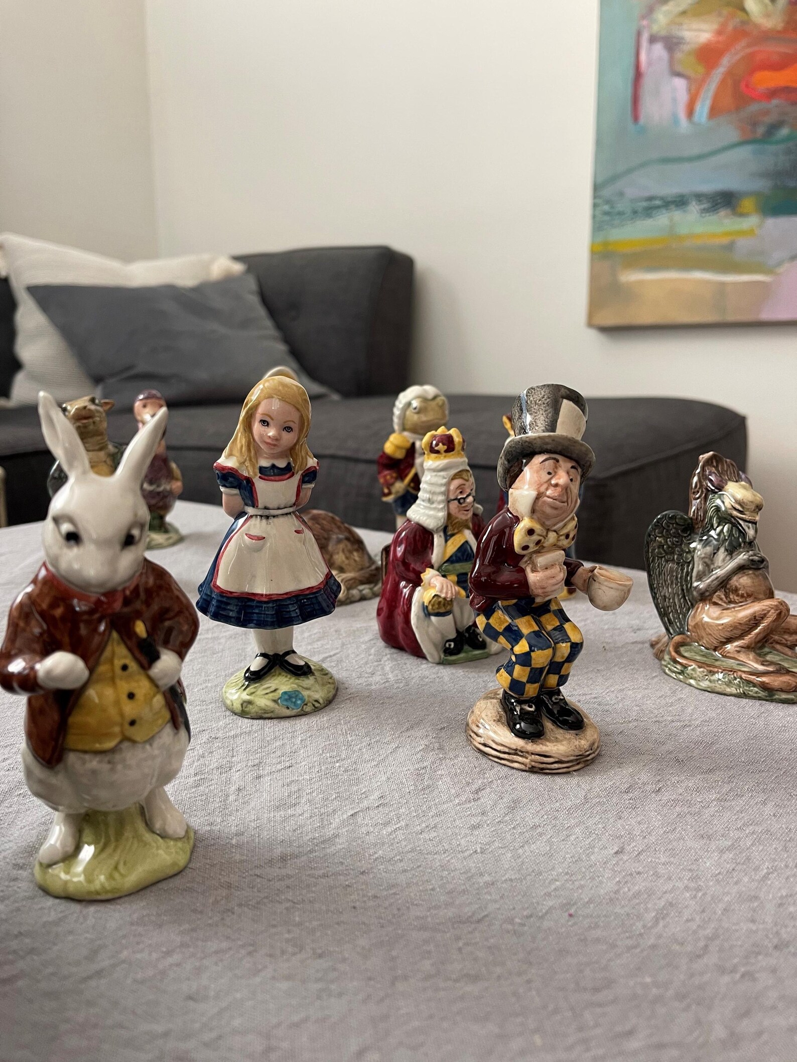 Beswick Royal Doulton - Alice in Wonderland Series (1970s) - 11 ...