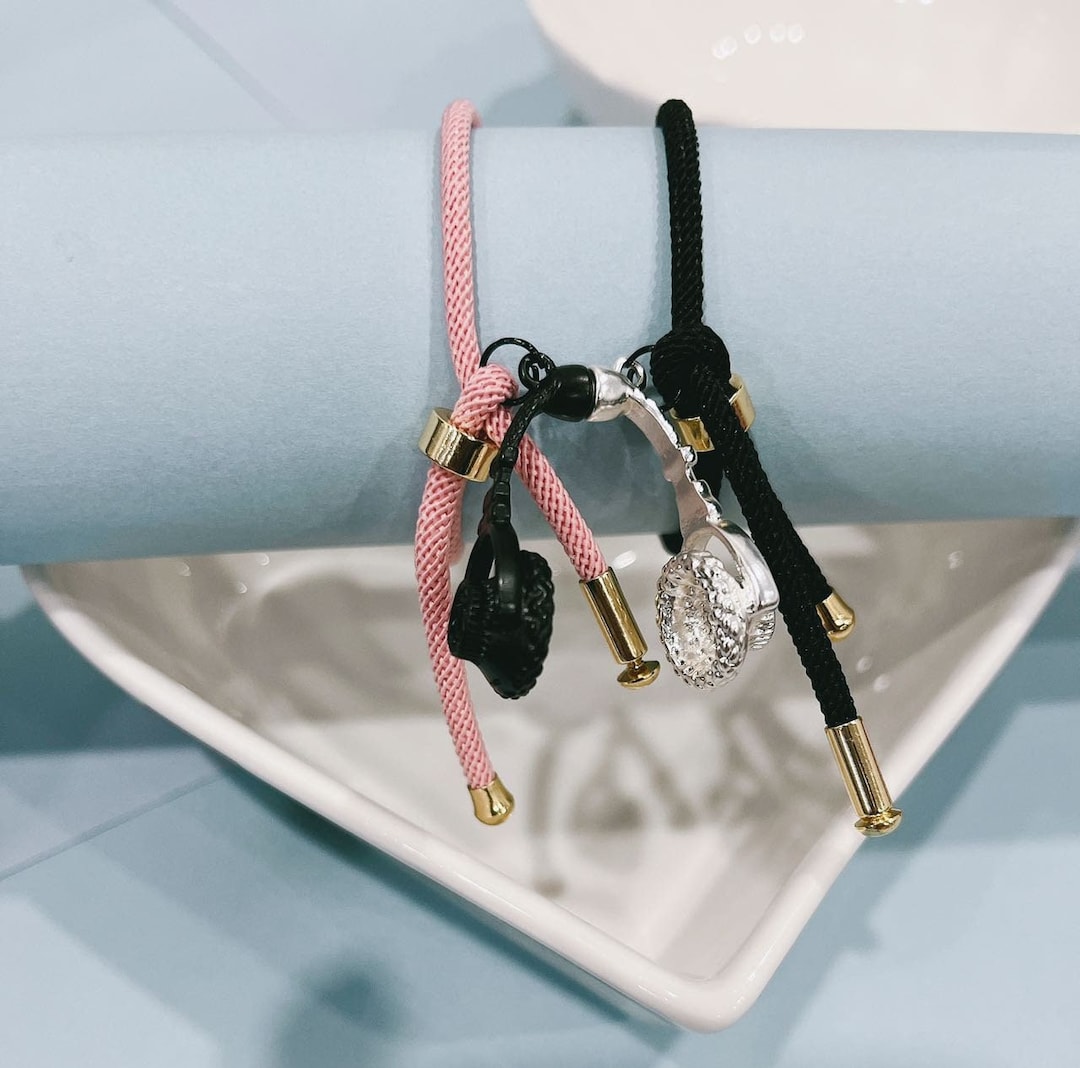 Custom Magnetic Couple Bracelets Matching Headphone Shape Charm ...