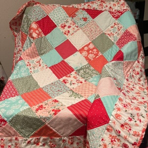 Lighthearted Charm Quilt on Point - Etsy