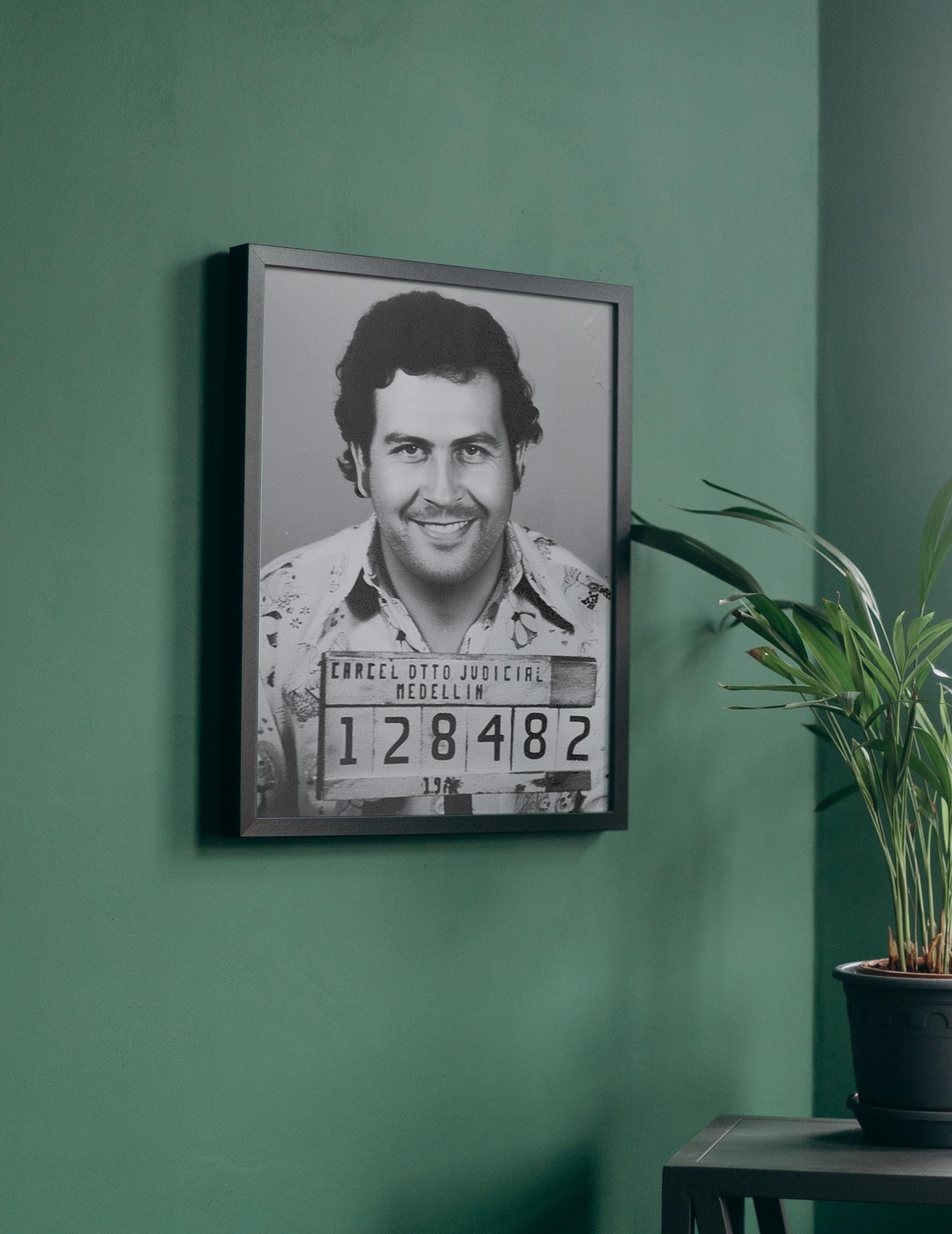 Pablo Escobar Mugshot Poster Celebrity Mugshot Digital Print Home Decor ...