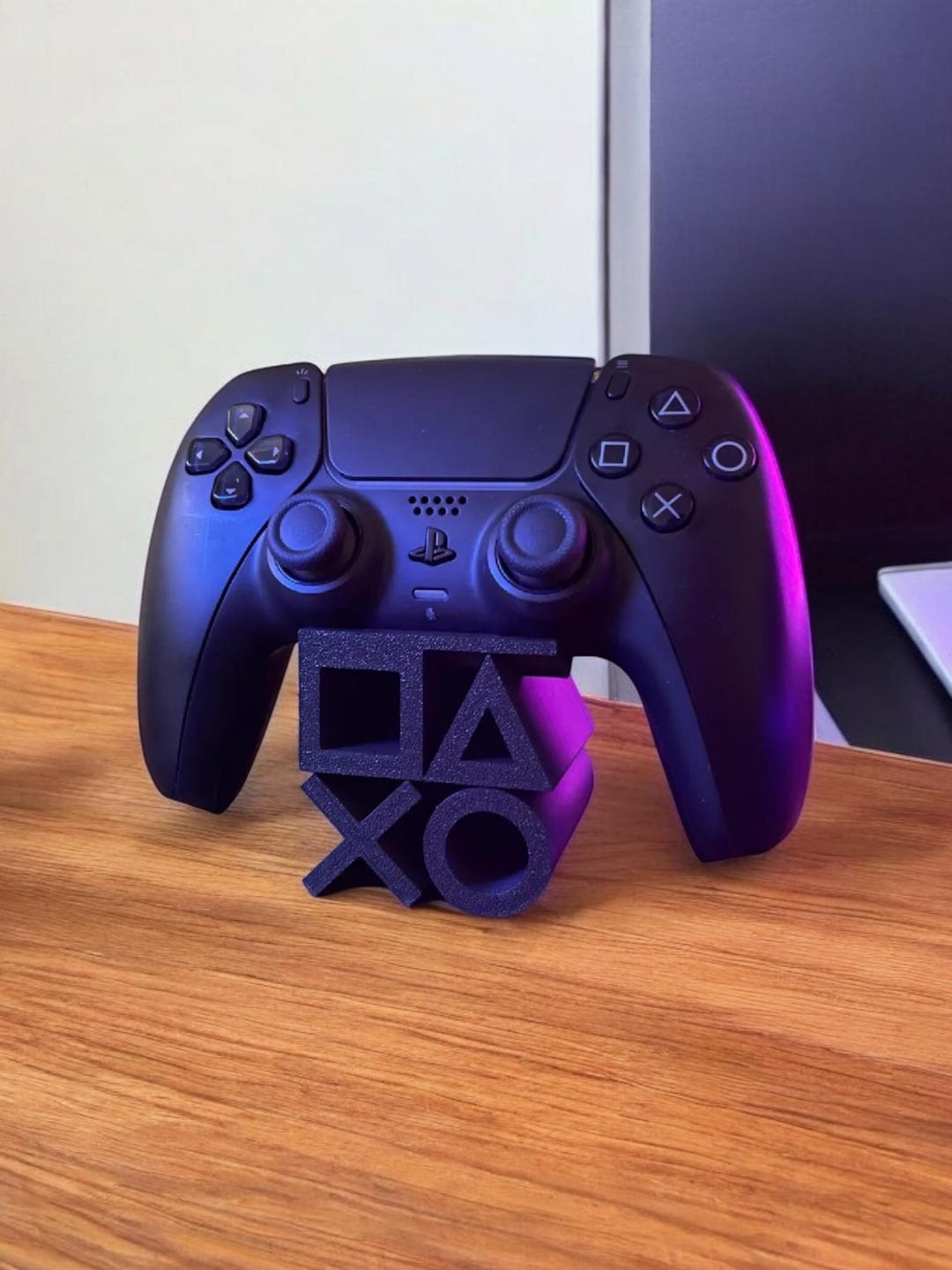 3D Printed PS5 Controller Holder Stand – Minimalist, Sleek, and Stable Design - Etsy