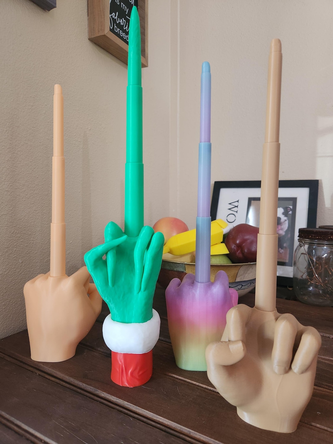 Collapsible Middle Finger Desk Toy – Hilarious 3D Printed Gag Gift (13 ...